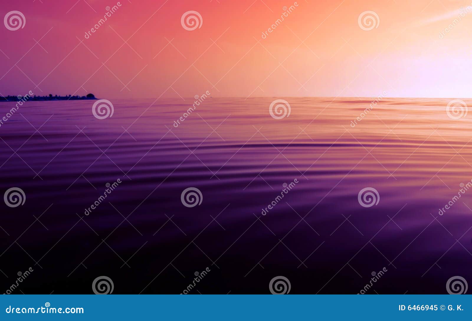Perfect Tranquil Sunset stock image. Image of paradise - 6466945