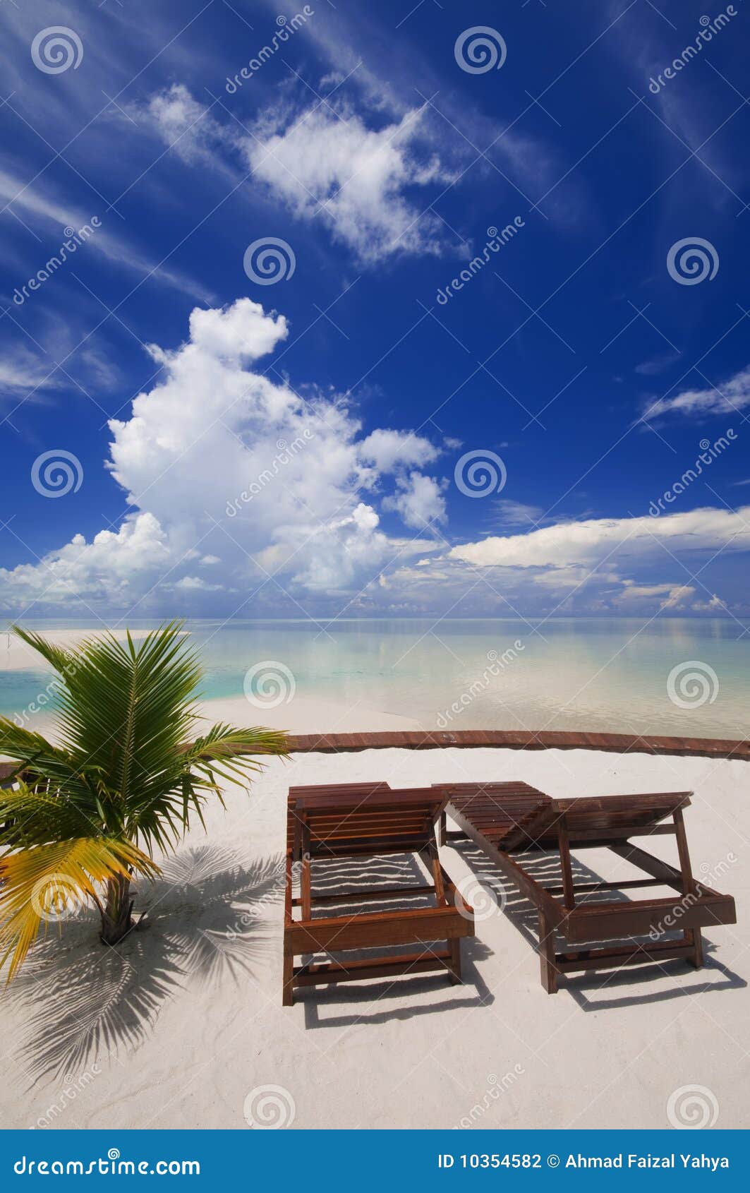 Perfect Tropical Island Relaxation. Stock Photo - Image of natural ...