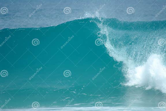 Perfect wave stock photo. Image of hawaii, ocean, beach - 642692
