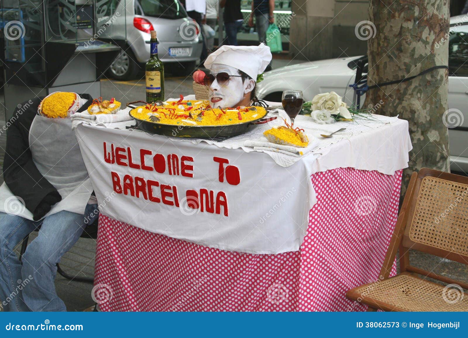 Magician Welcomes To Barcelona, Spain Editorial Stock Photo - Image of ...