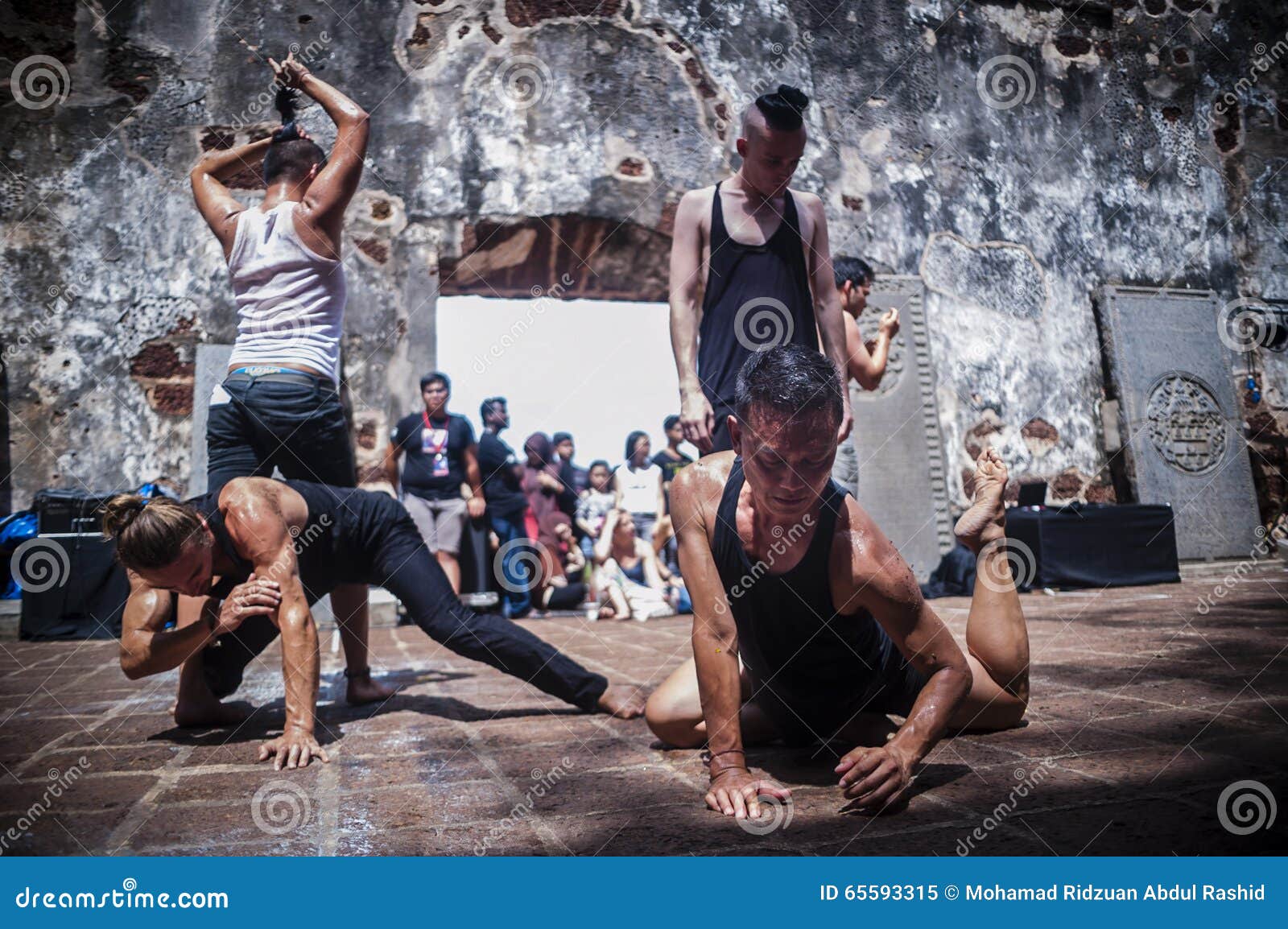 Performance at Historical Site Editorial Image - Image of feelings ...