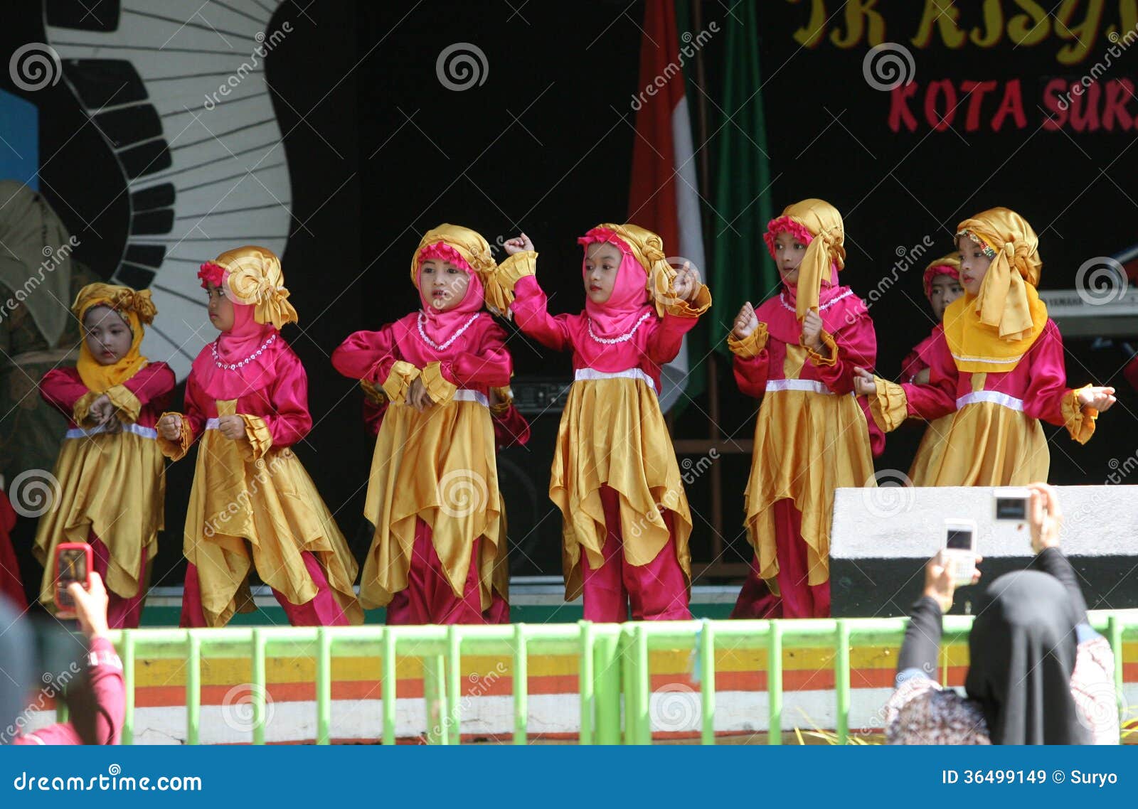 Performing art editorial stock image. Image of tradition - 36499149