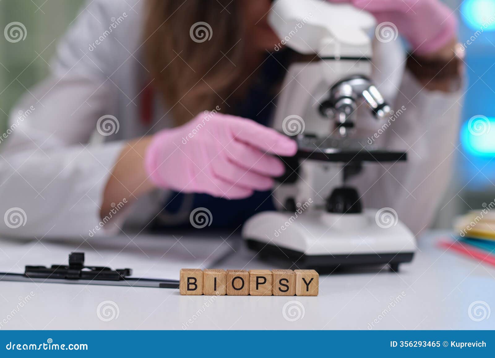 Performing Microscopy Analysis in a Biopsy Using Specialized Laboratory ...