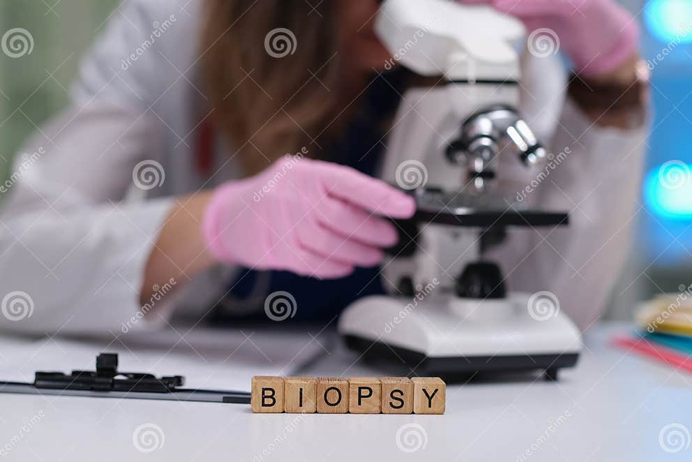 Performing Microscopy Analysis in a Biopsy Using Specialized Laboratory ...