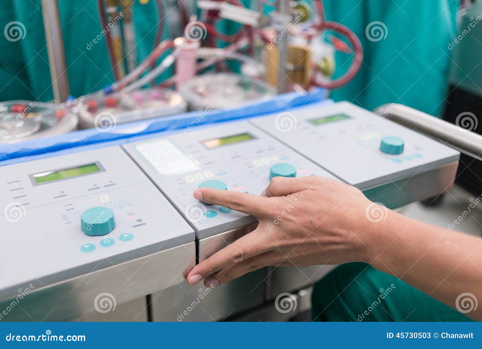 Perfusionist Control Bypass Machine Stock Image - Image of bypass ...