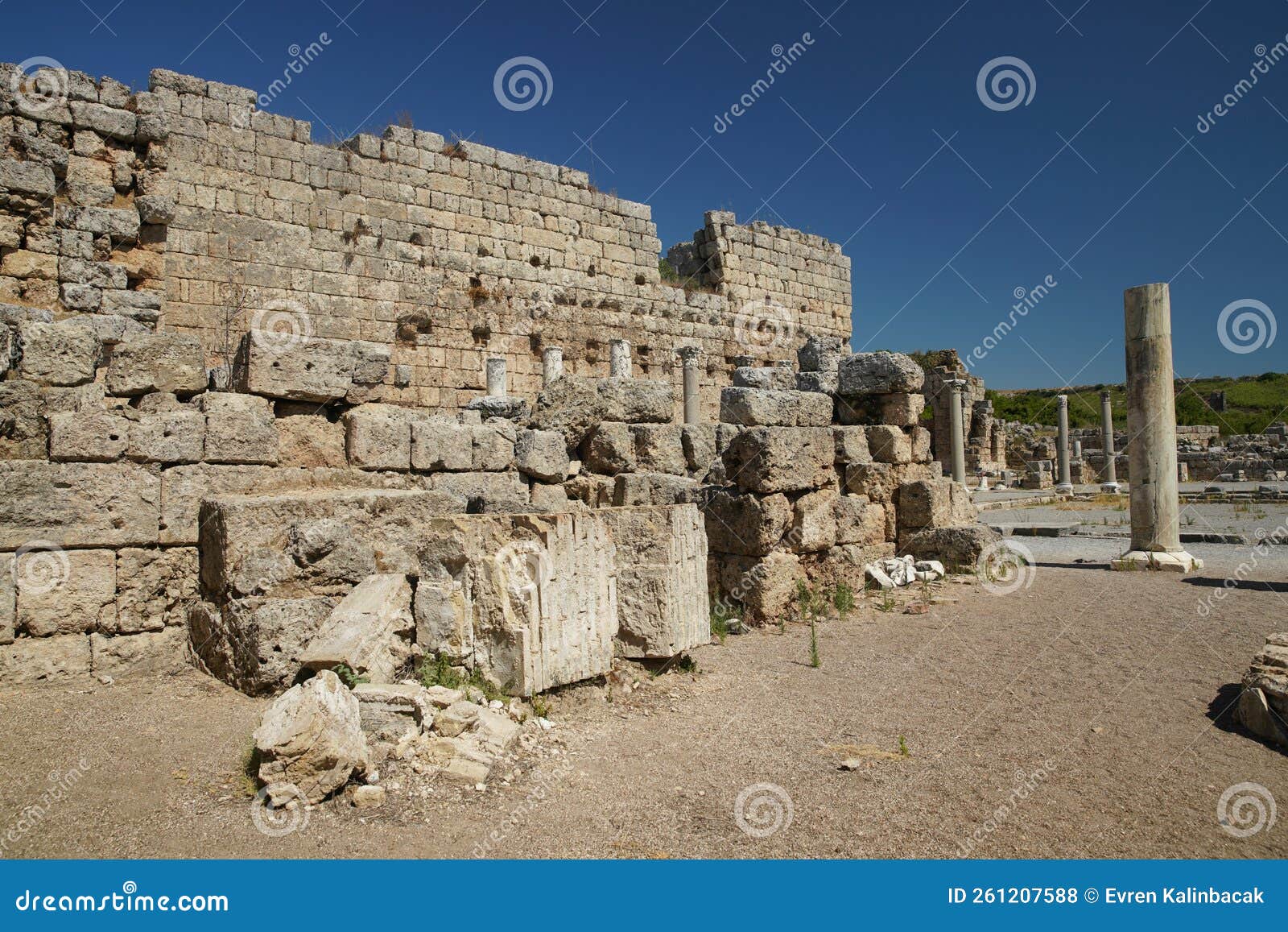 Perge Ancient City in Antalya, Turkiye Editorial Stock Photo - Image of ...