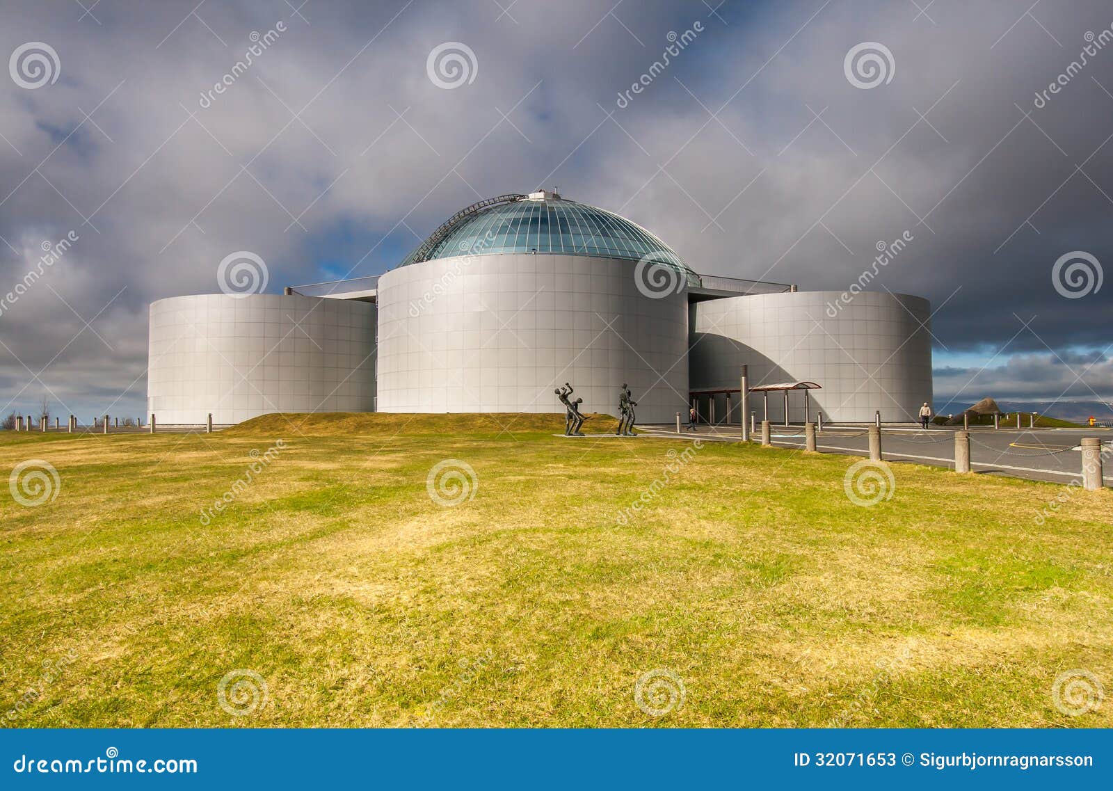 Perlan, Reykjavik Island. stockbild. Bild von haube, grün - 32071653