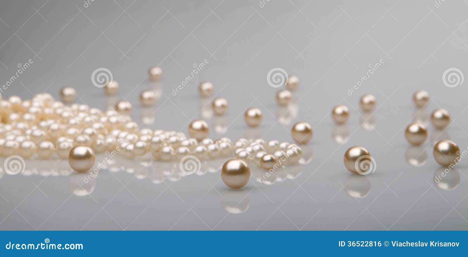 Perlen stockfoto. Bild von kreis, makro, eleganz, schön - 36522816