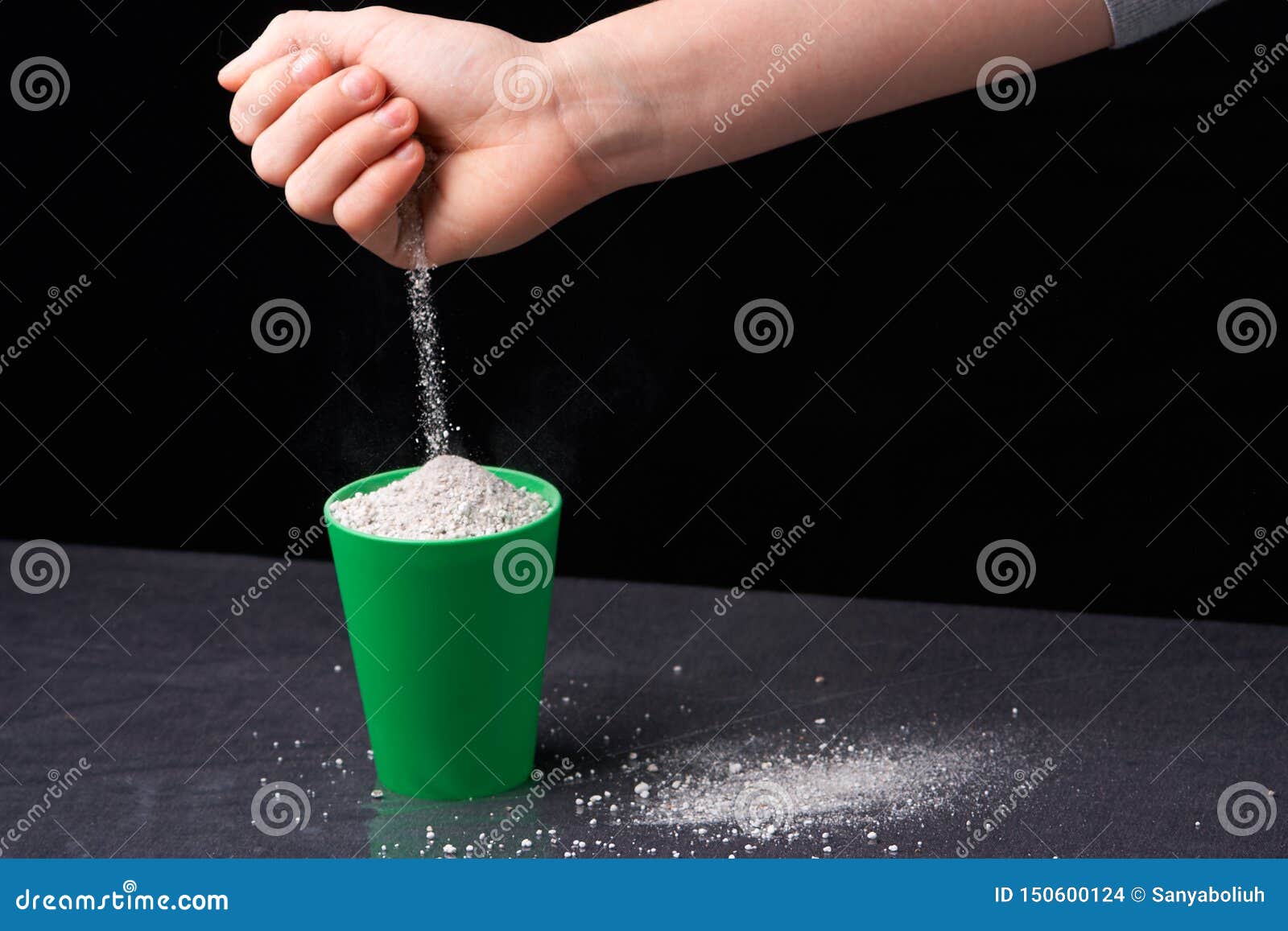 Perlite in the Hands of a Woman. Perlite for Hydroponics Vegetable ...