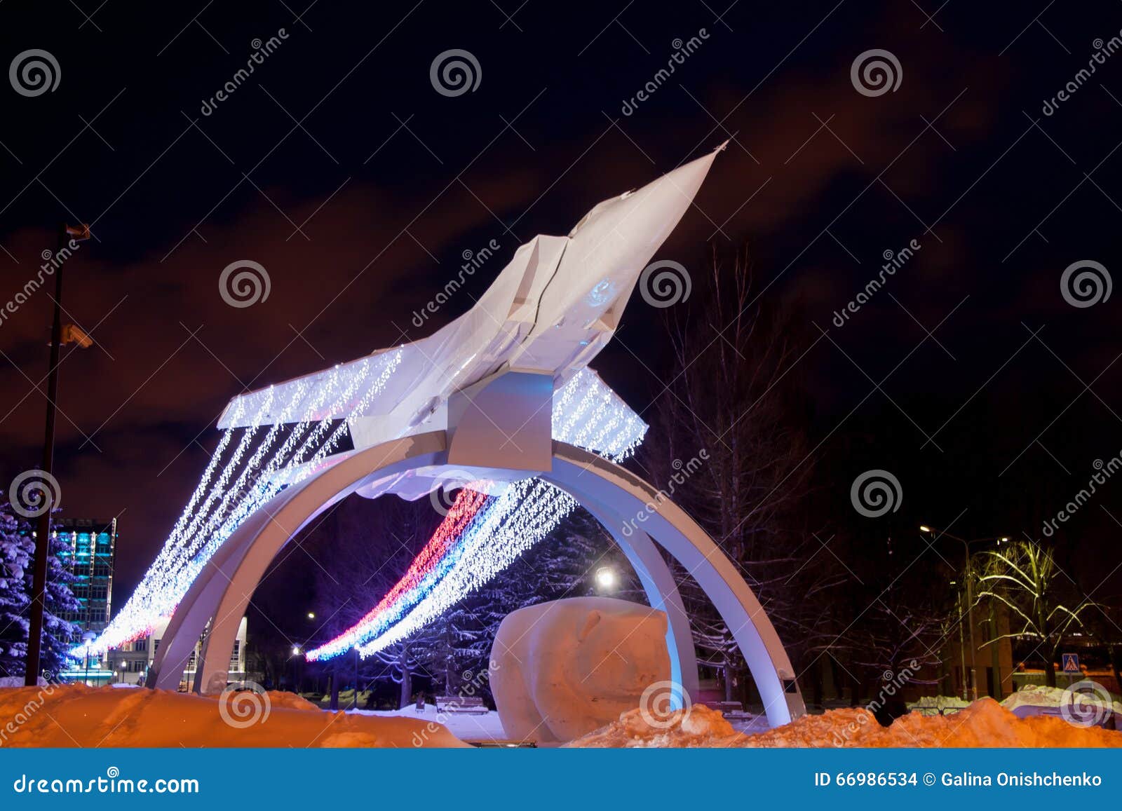 PERM, RUSSIE, LE 17 JANVIER Monument 2016 MIG Nuit Sur Hausse ' Image ...