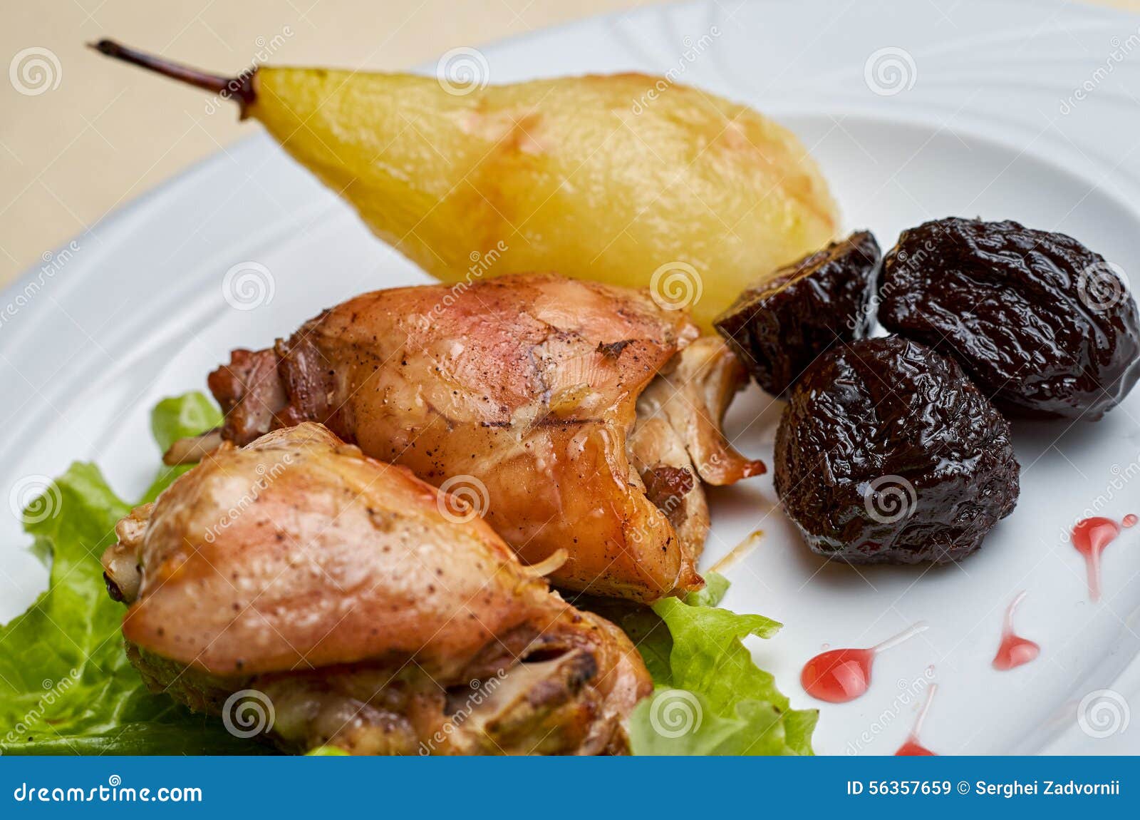 Pernice arrostita immagine stock. Immagine di piastra - 56357659