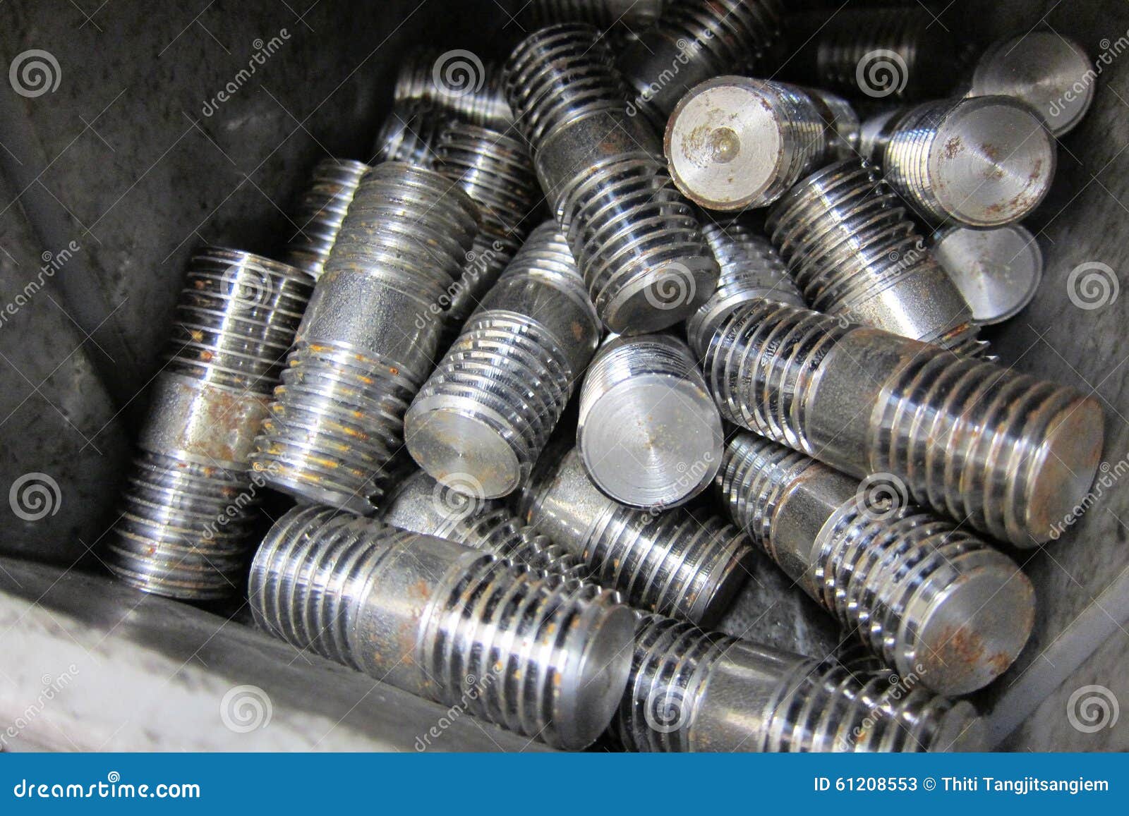 1,525 Stud Bolt Fotos de stock - Fotos libres de regalías de Dreamstime