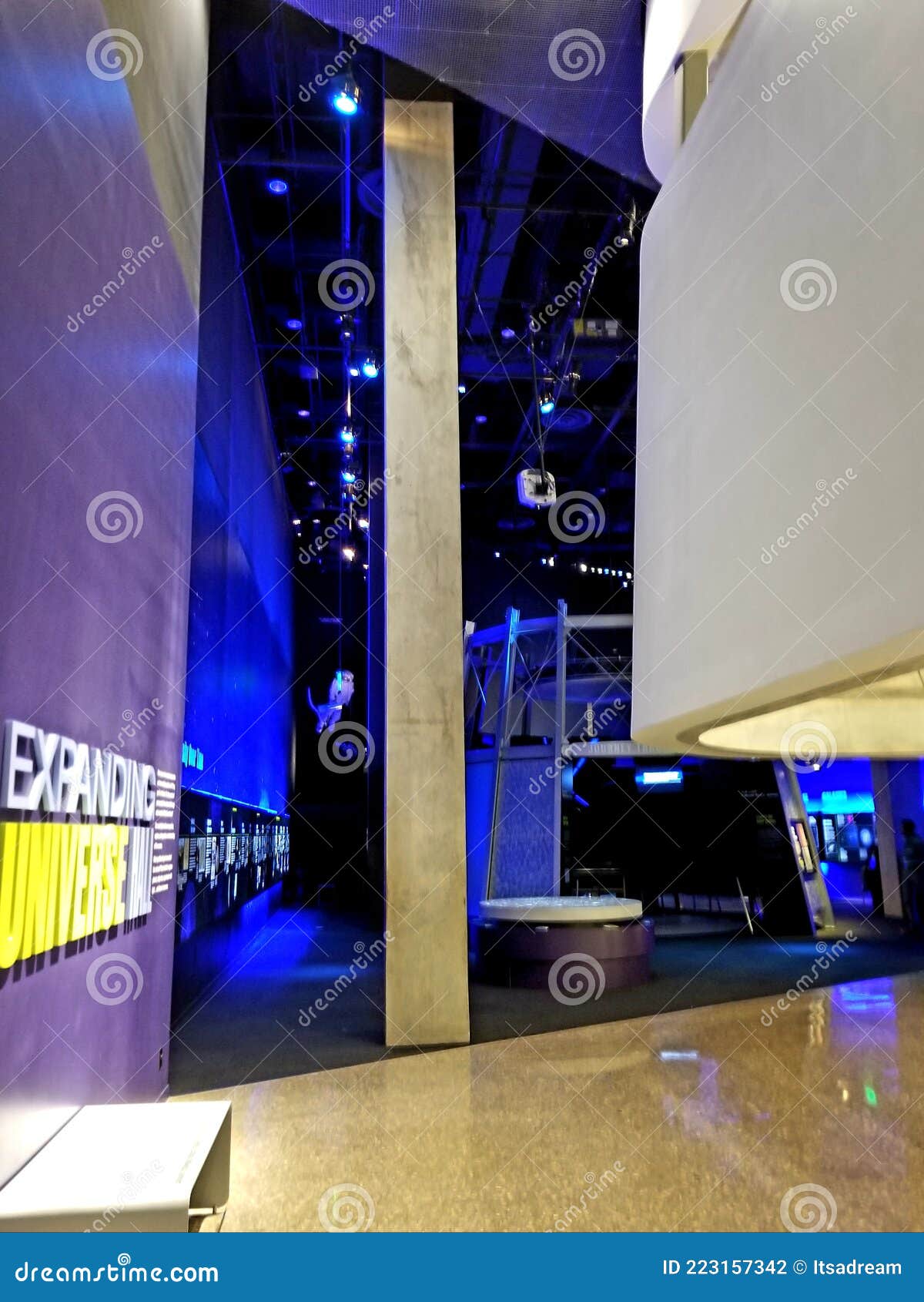 Perot Museum, Dallas editorial photography. Image of metal - 223157342