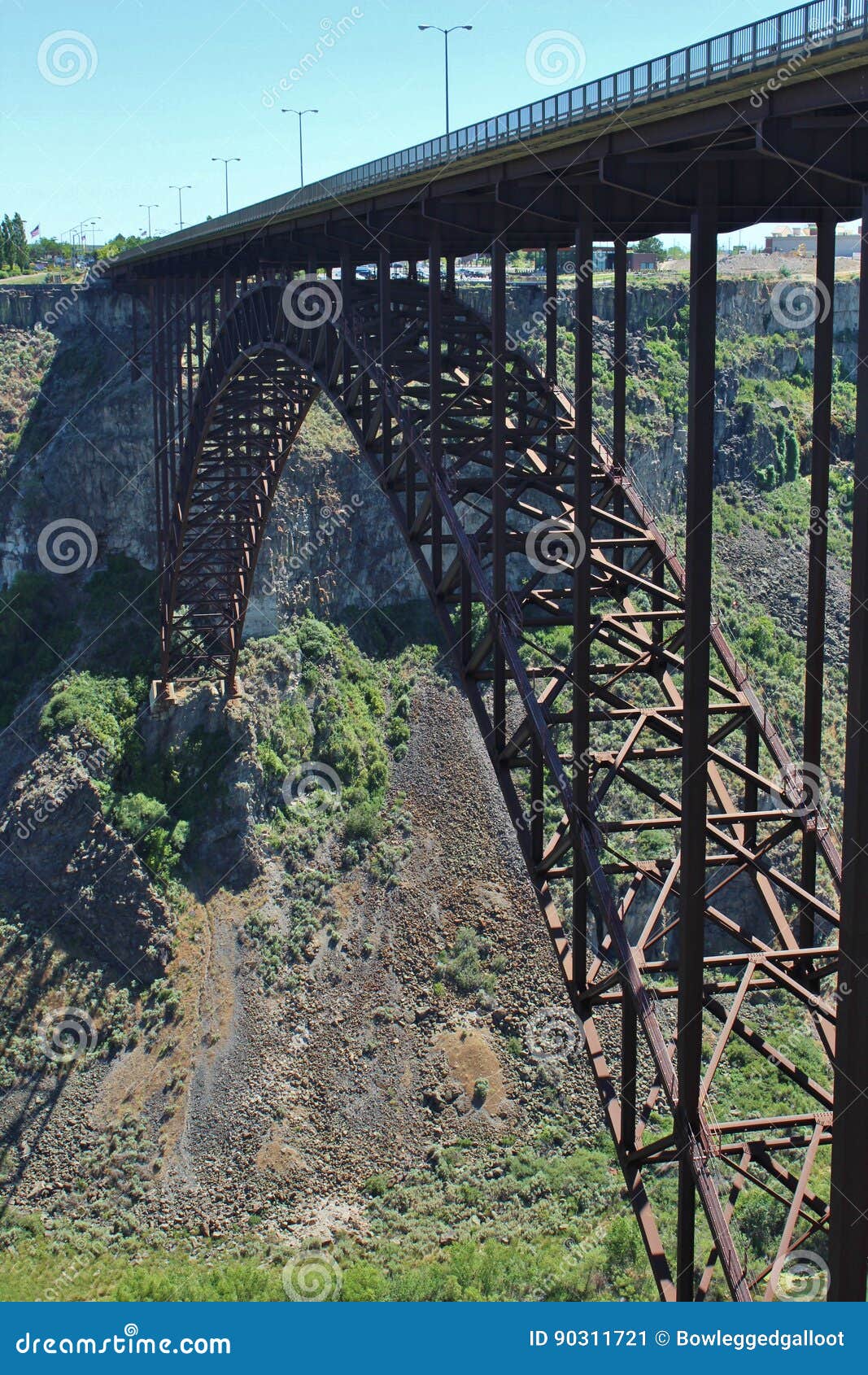 Perrine Bridge imagen de archivo. Imagen de arco, puentes - 90311721