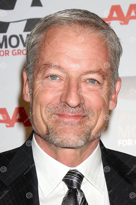 Perry King editorial photography. Image of king, regent - 20545152