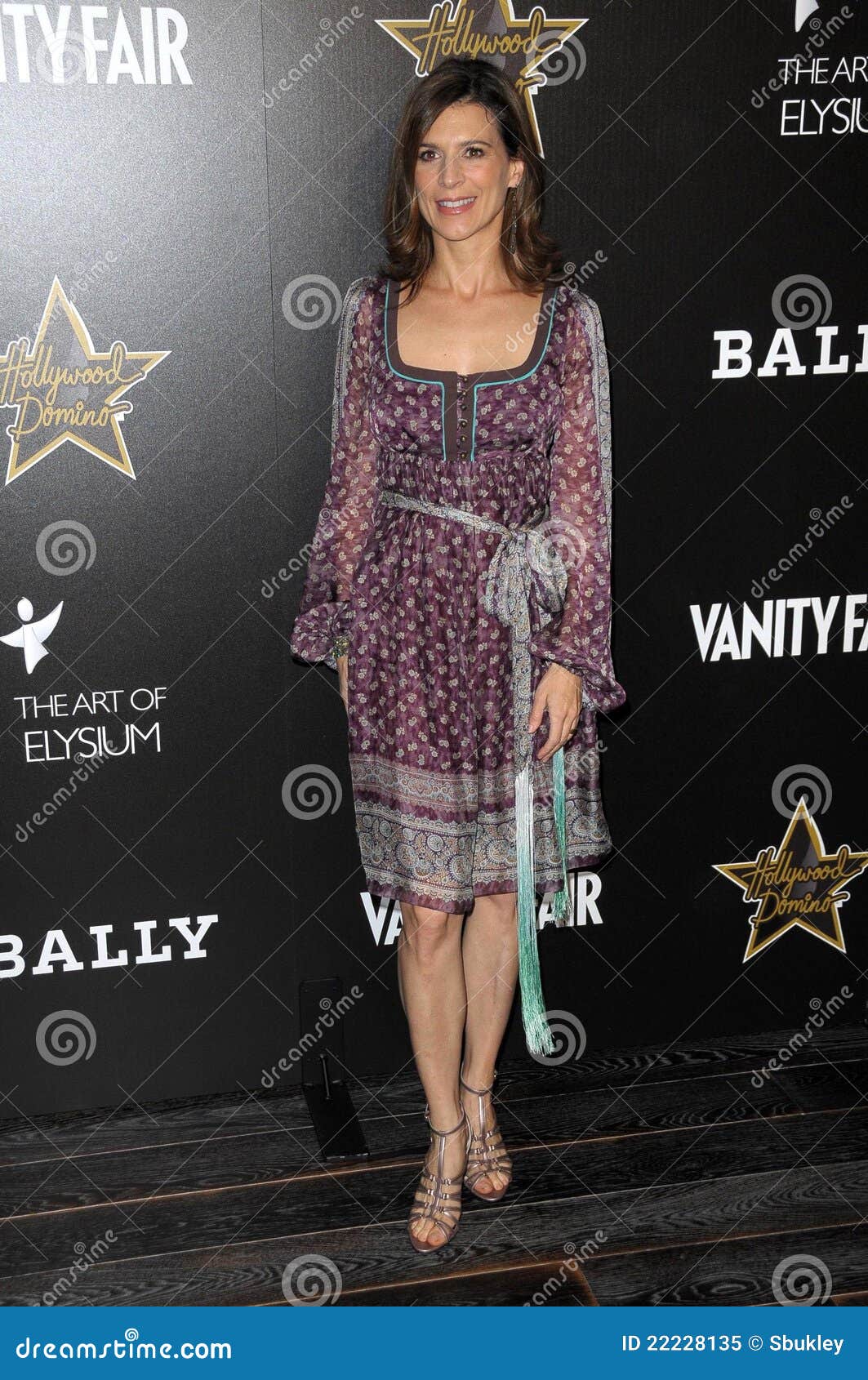 Perry Reeves editorial image. Image of elysium, domino - 22228135