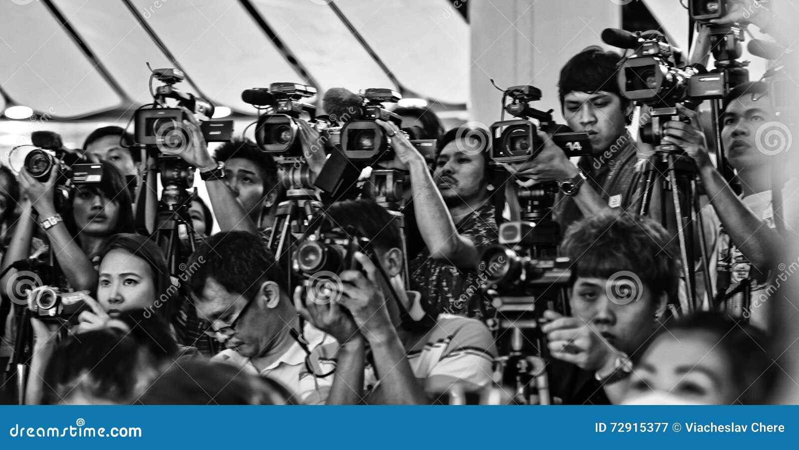 Pers En Media Bij De Persconferentie Redactionele Fotografie - Image of ...