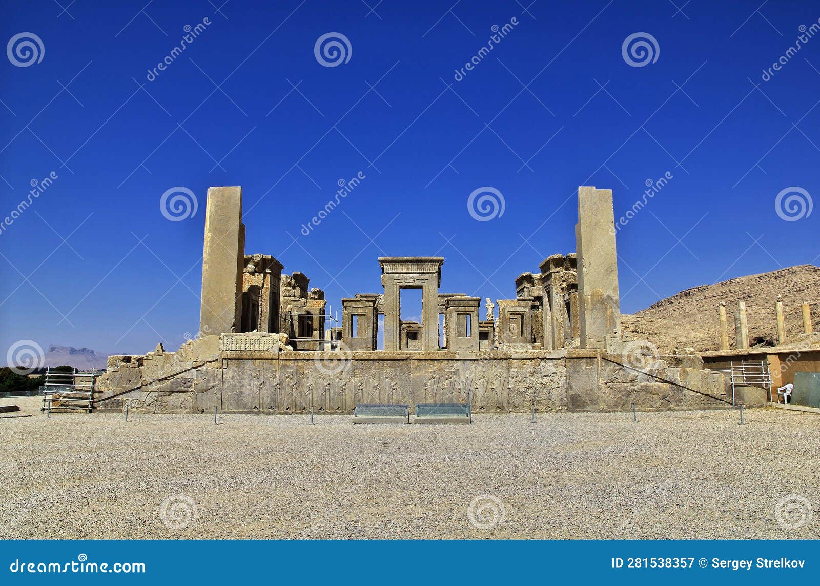 Persepolis Ruins of the Ancient Empire in Iran Stock Image - Image of ...