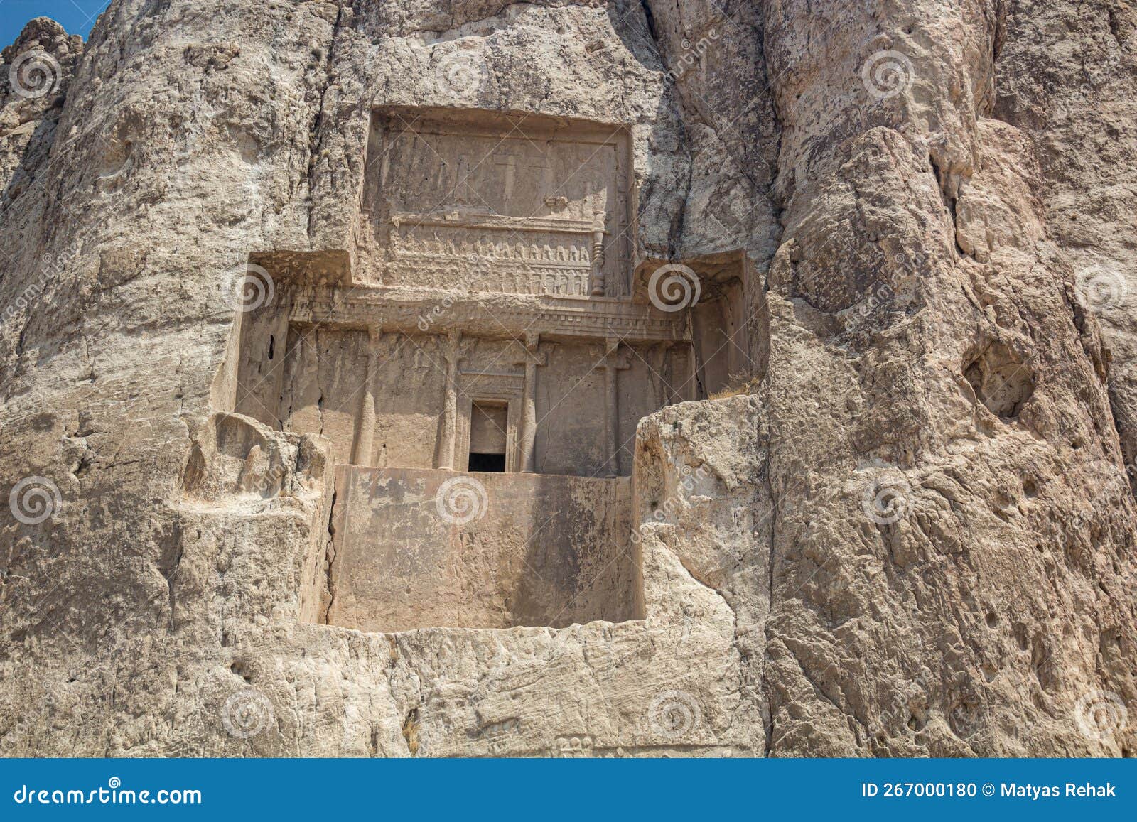 Persian King Tomb in Naqsh-e Rostam, Ir Stock Photo - Image of ...