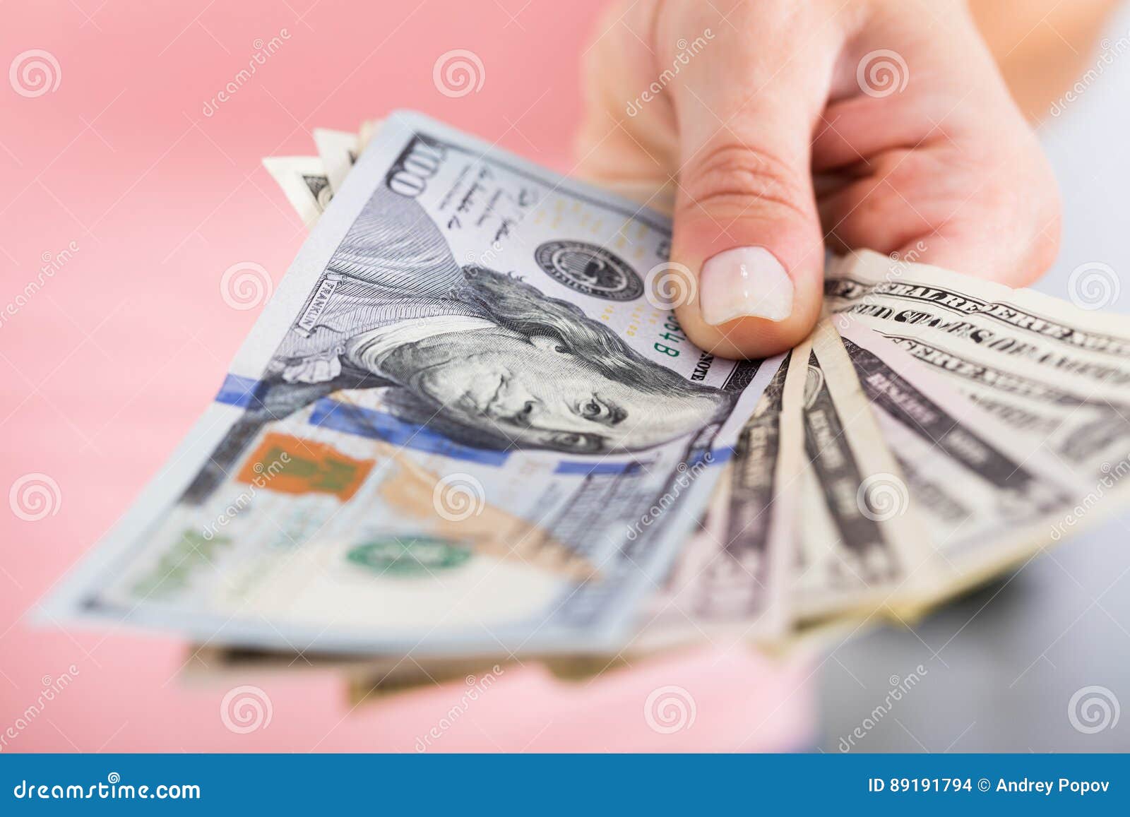 Person Hand Showing Dollar Currency Foto de archivo - Imagen de ...