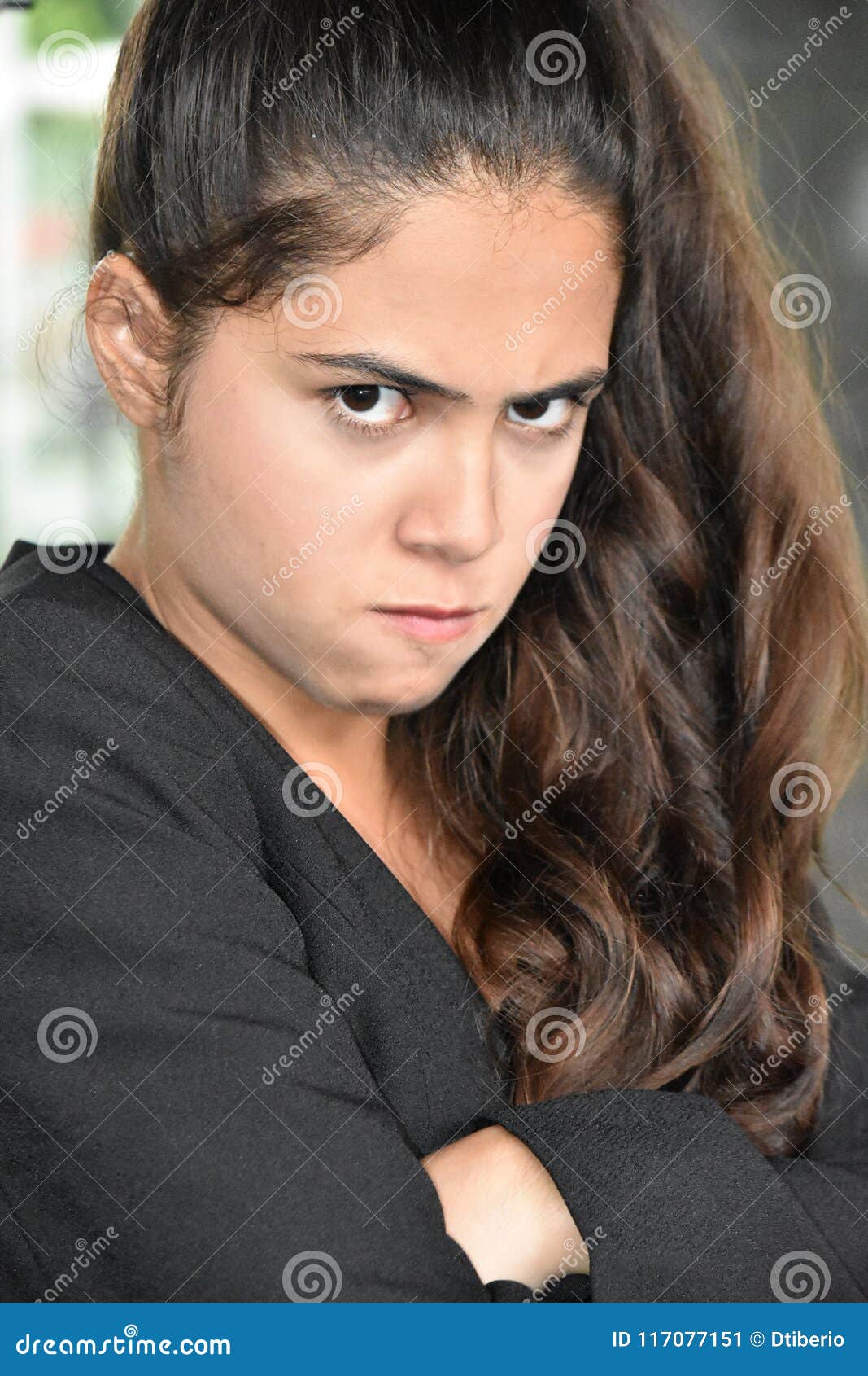 Persona adulta obstinada imagen de archivo. Imagen de individual ...