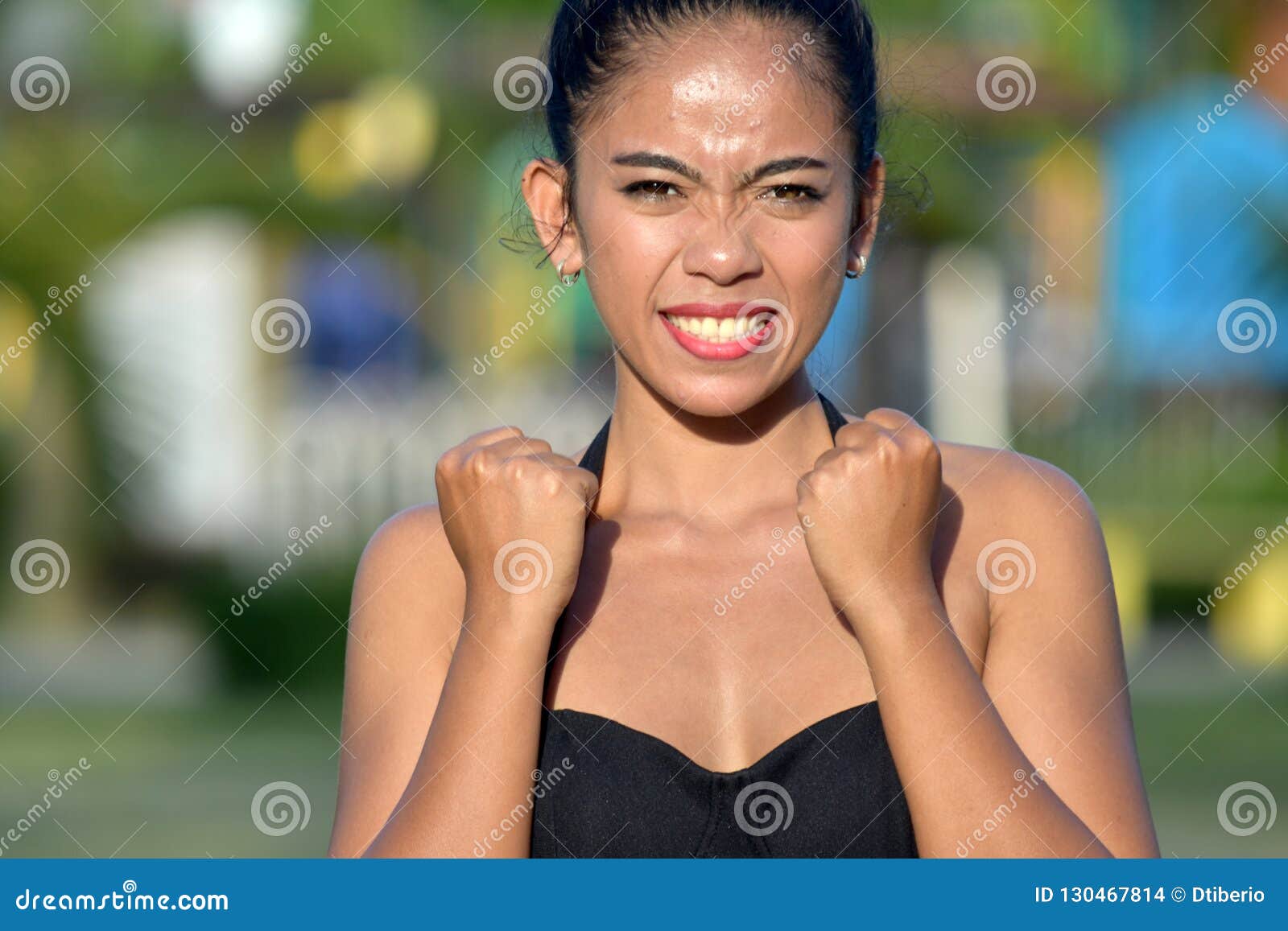 Persona Diversa Joven Enojada Foto de archivo - Imagen de furioso ...