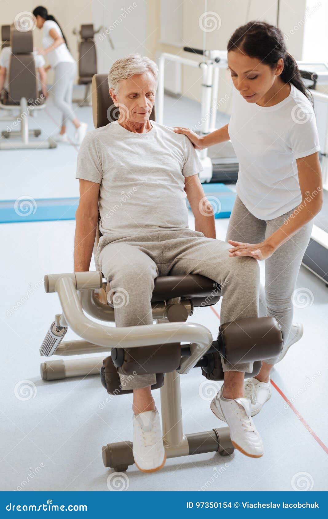 Persona Masculina Concentrada Que Va a Entrenar Foto de archivo ...