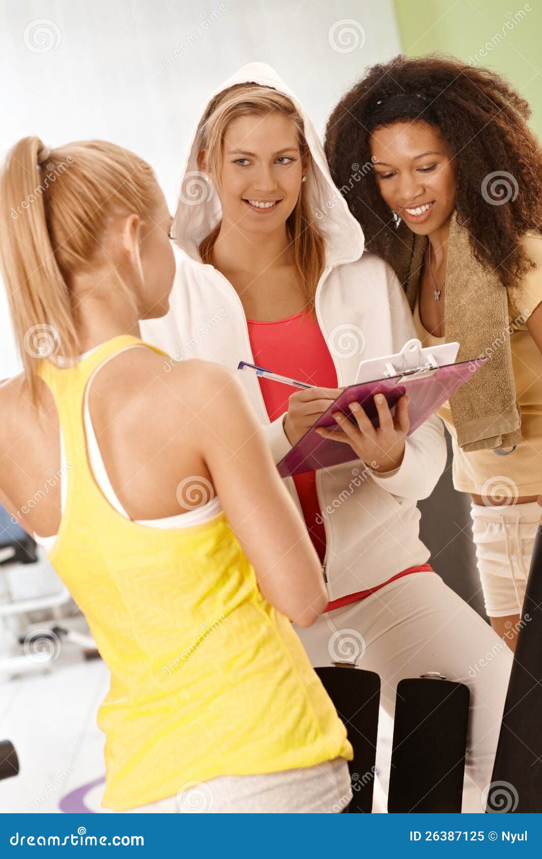 Personal trainer working stock image. Image of afroamerican - 26387125