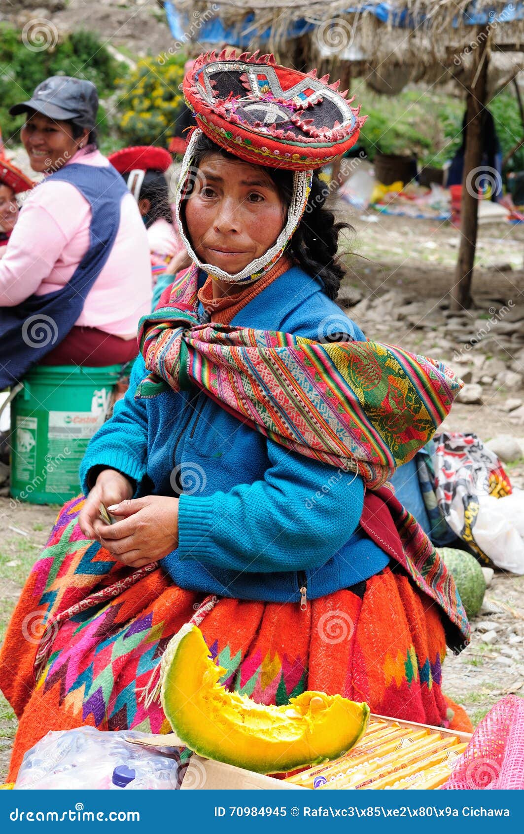 Personnes Traditionnelles Du Pérou Image éditorial - Image du quechua ...