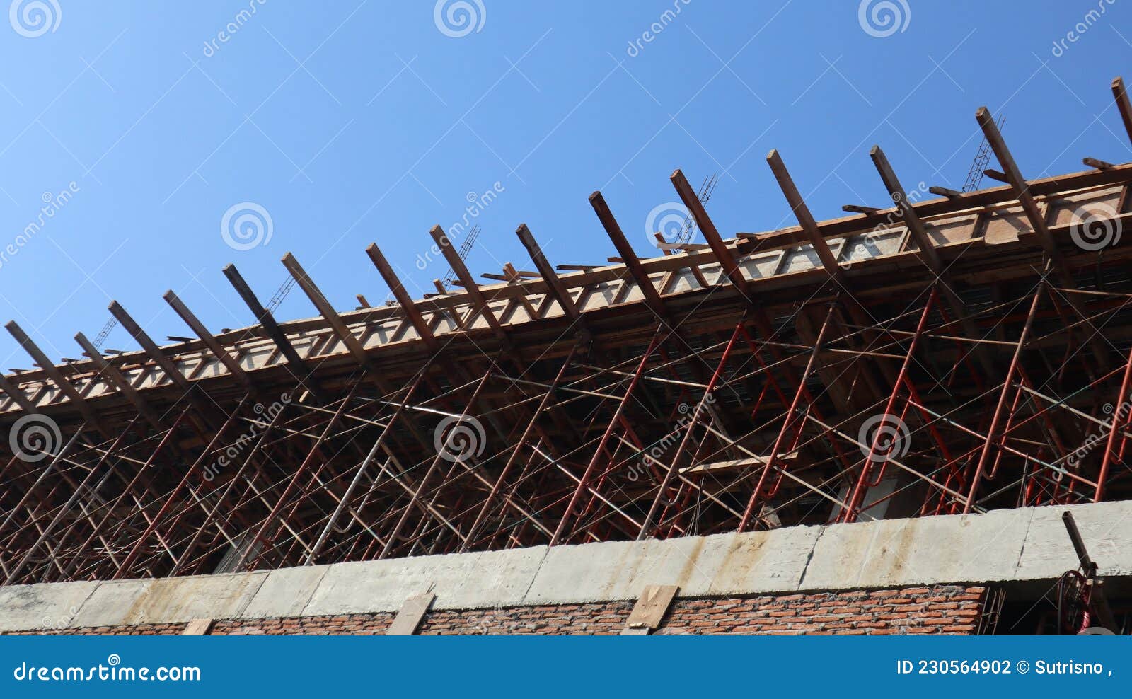 Perspective of a Building Under Construction with Scaffolding Stock ...