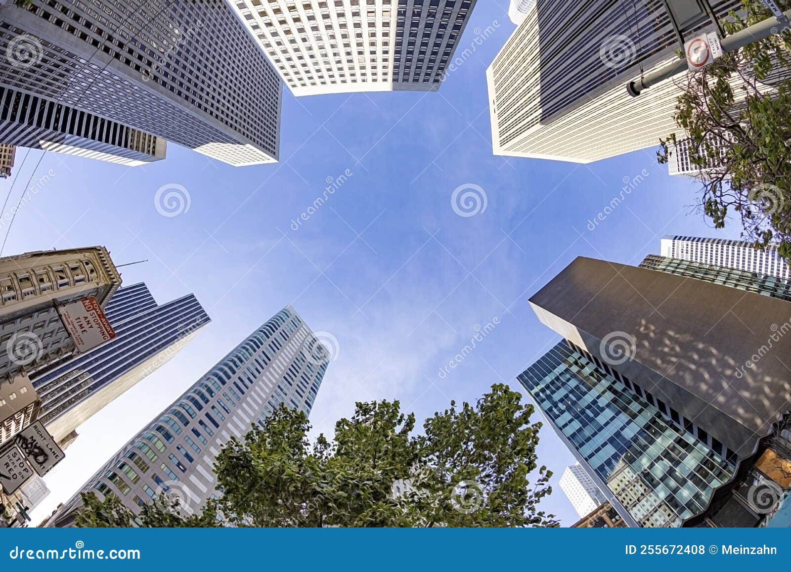 Perspective of Skyscraper in Financial District of San Francisco ...
