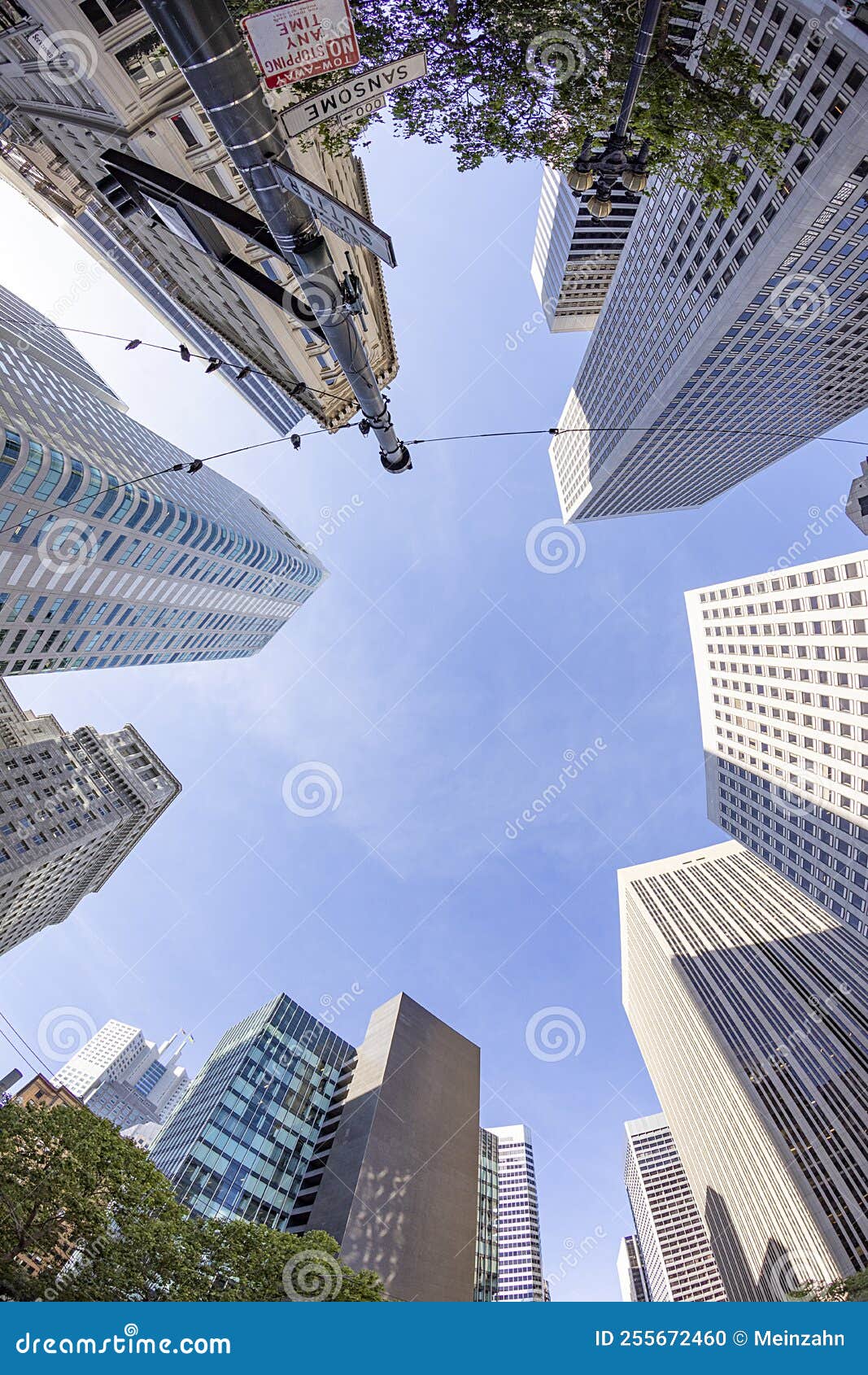 Perspective of Skyscraper in Financial District of San Francisco ...