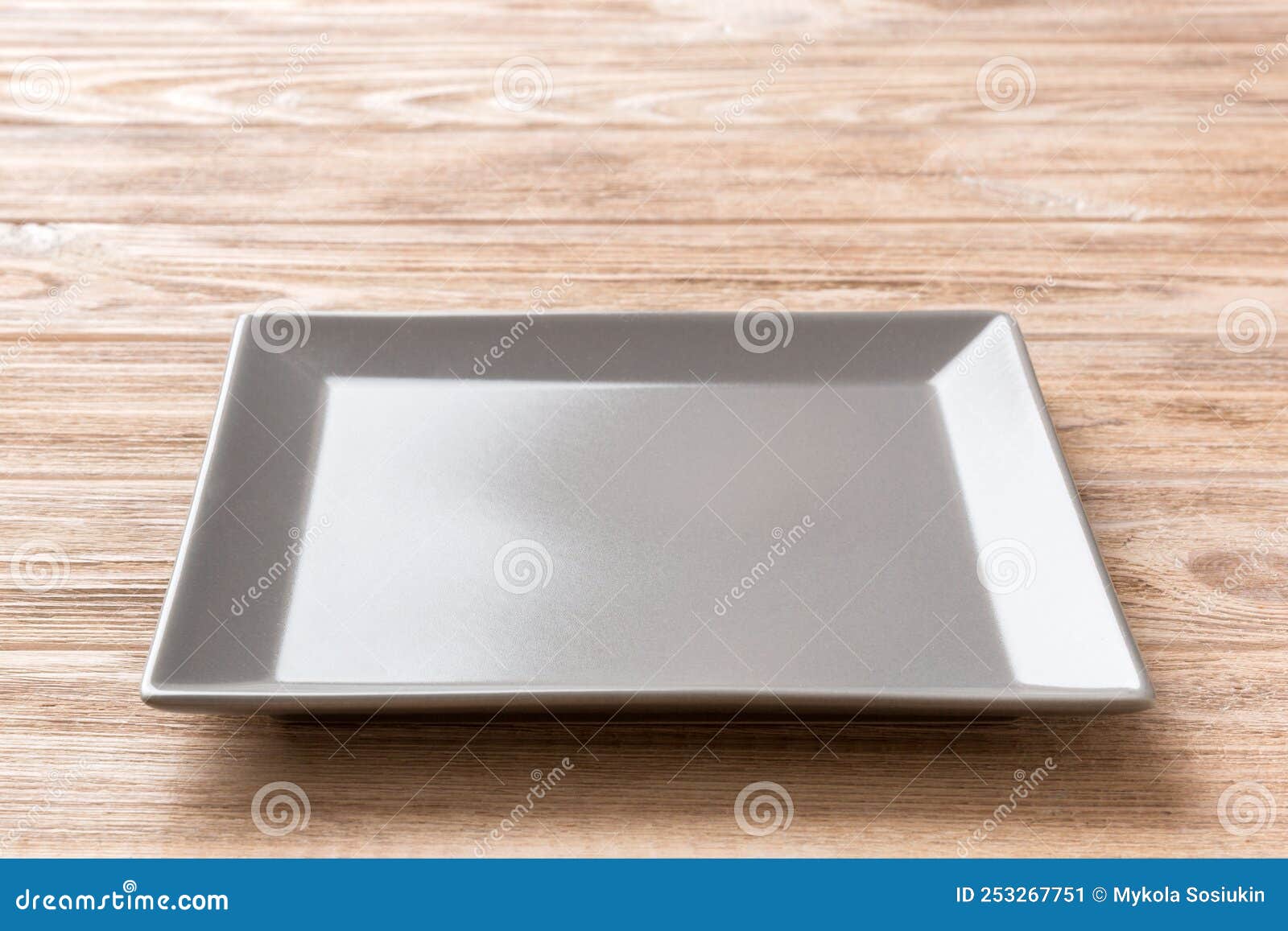 Perspective View of Empty Square Plate on Wooden Background. Empty ...