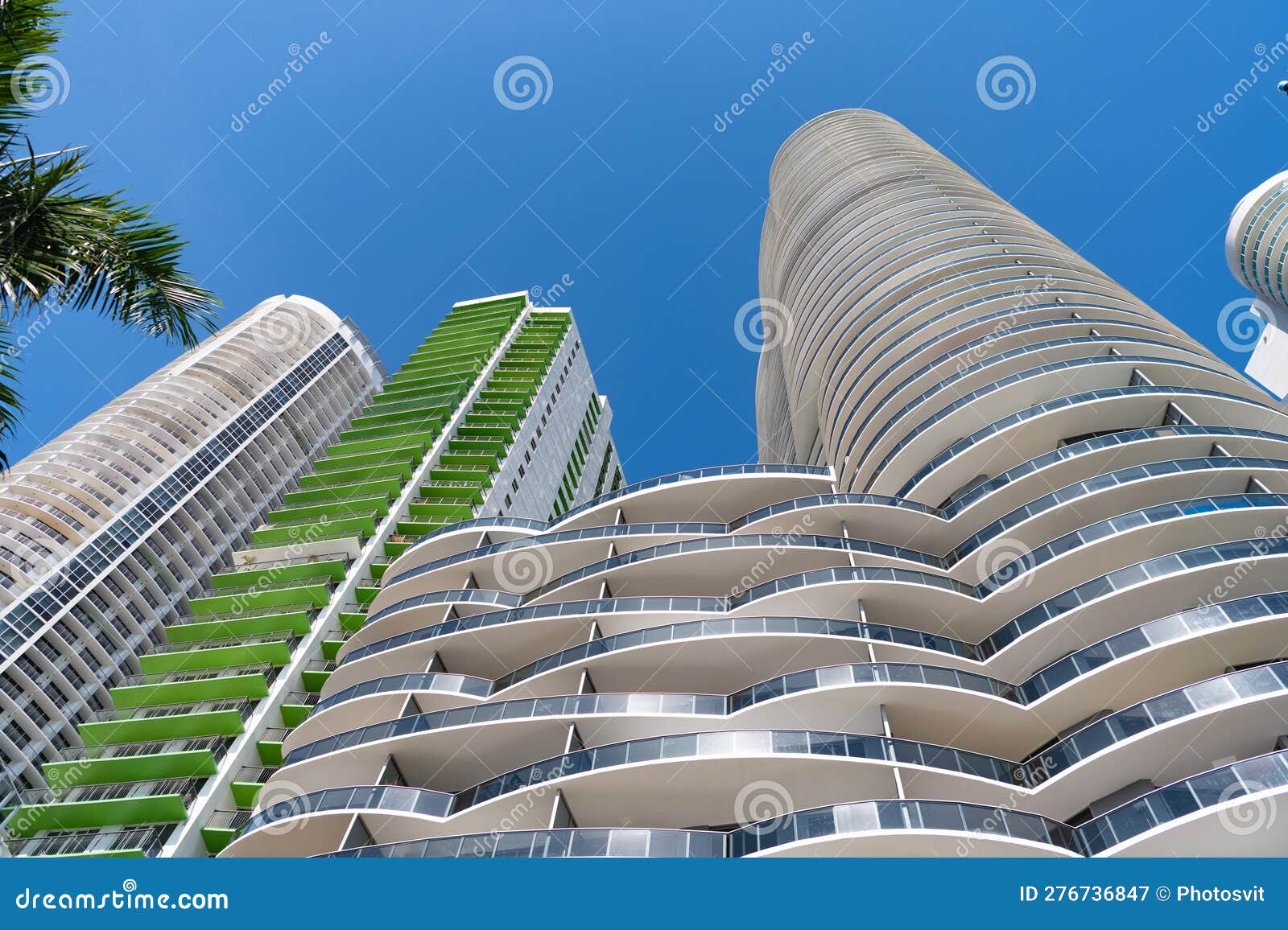 Perspective View of Skyscraper Architecture Outdoor. Skyscraper ...