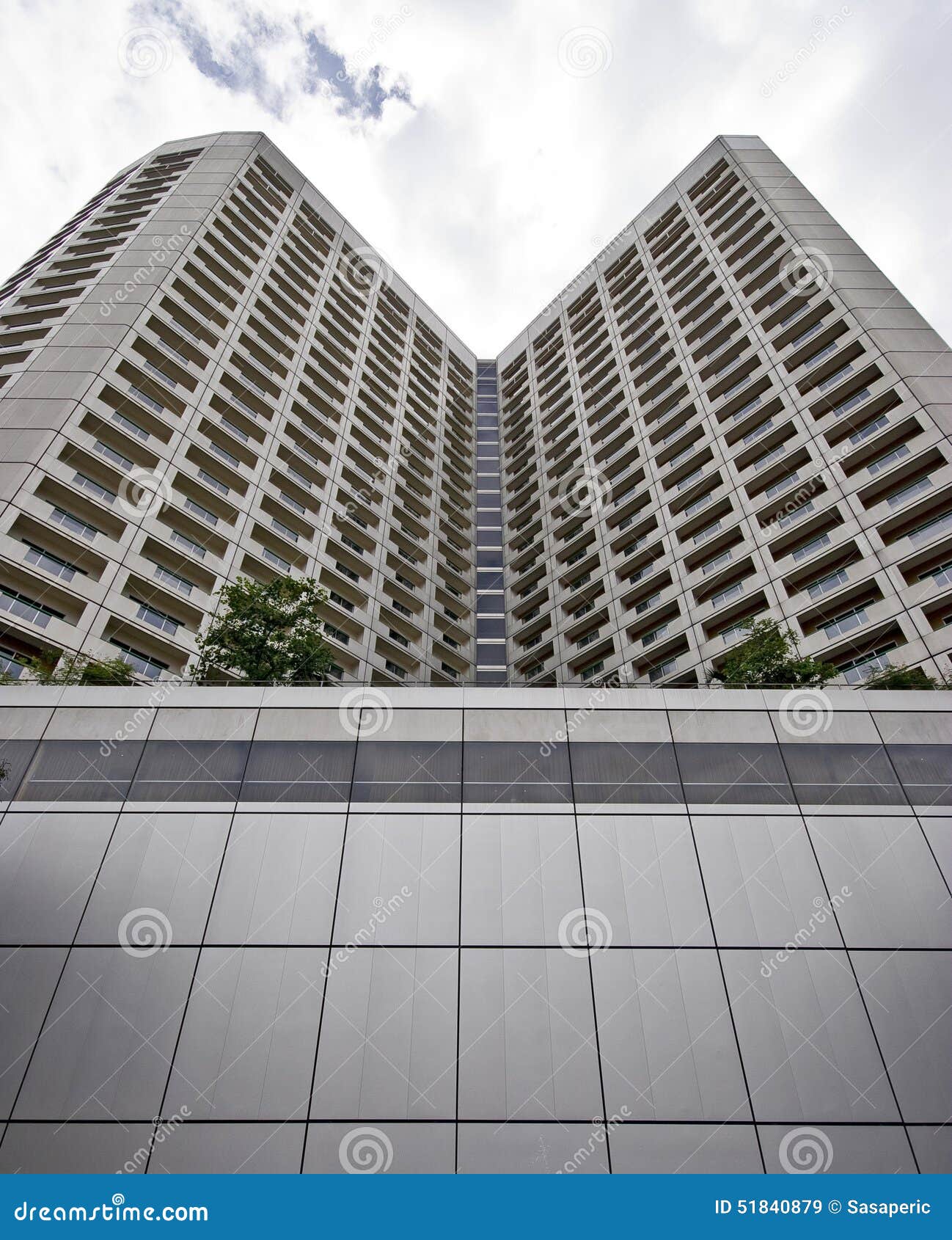 Perspective View of Tall Building in Singapore Stock Image - Image of ...