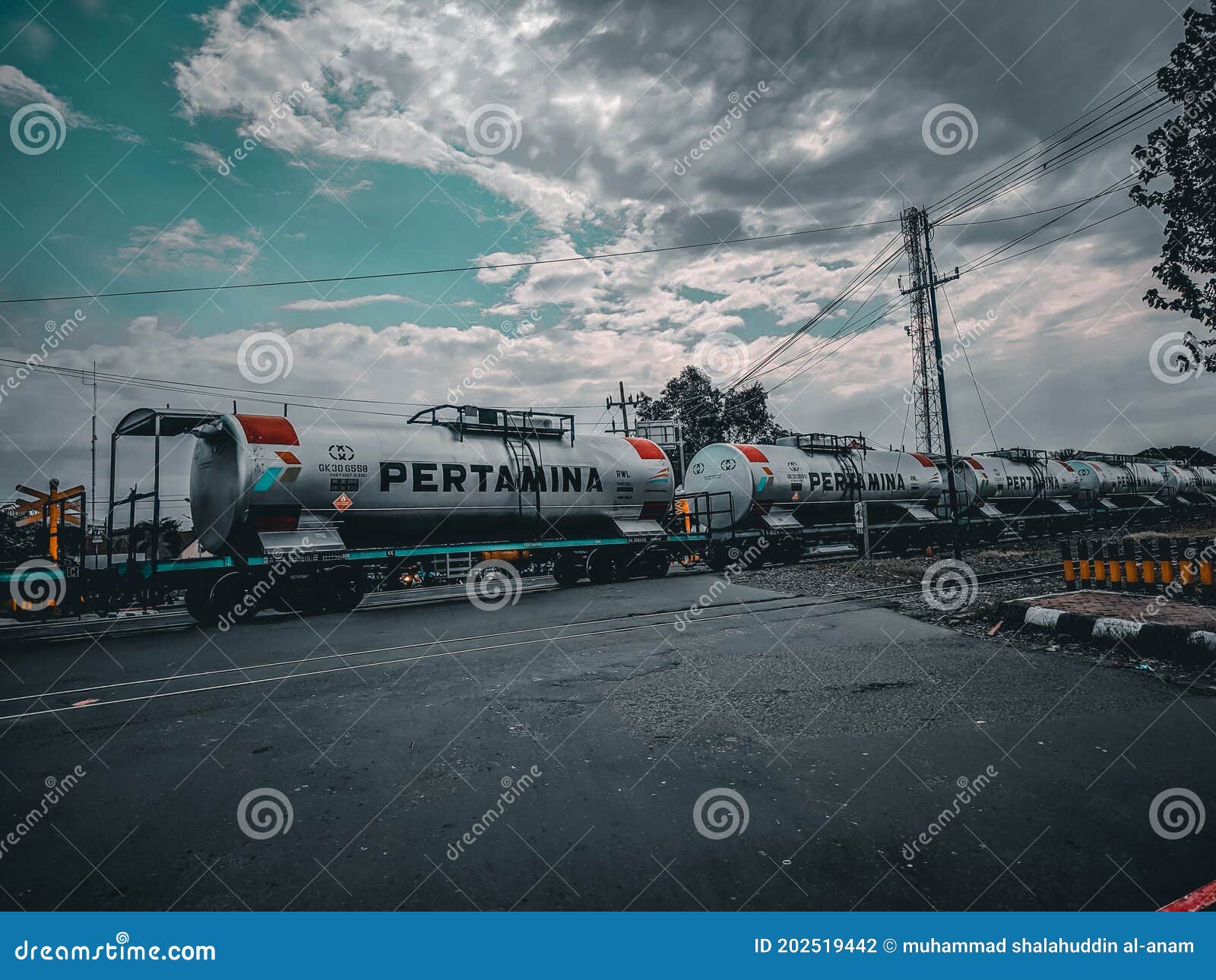 Pertamina fuel chart editorial photography. Image of train - 202519442