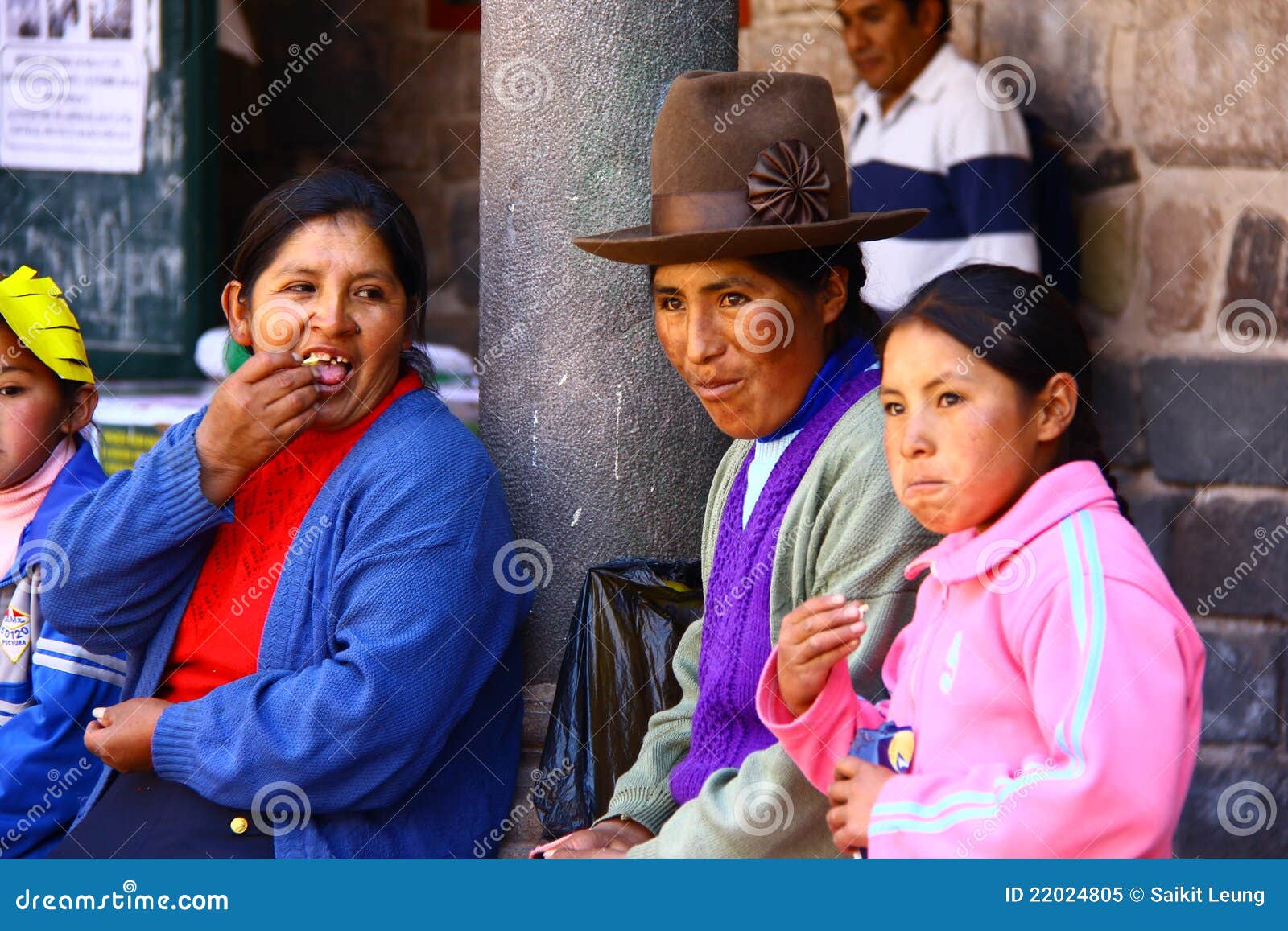 Quechua Family Going Home In A Village In The Andes, Ollantaytambo ...