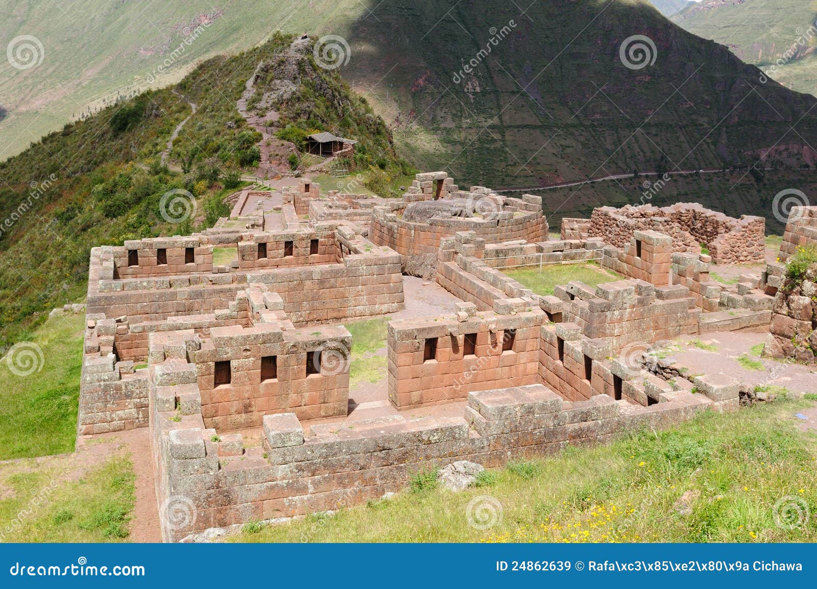 Inca Ruins In Pisac Archeological Site And Green Peruvian Andes ...