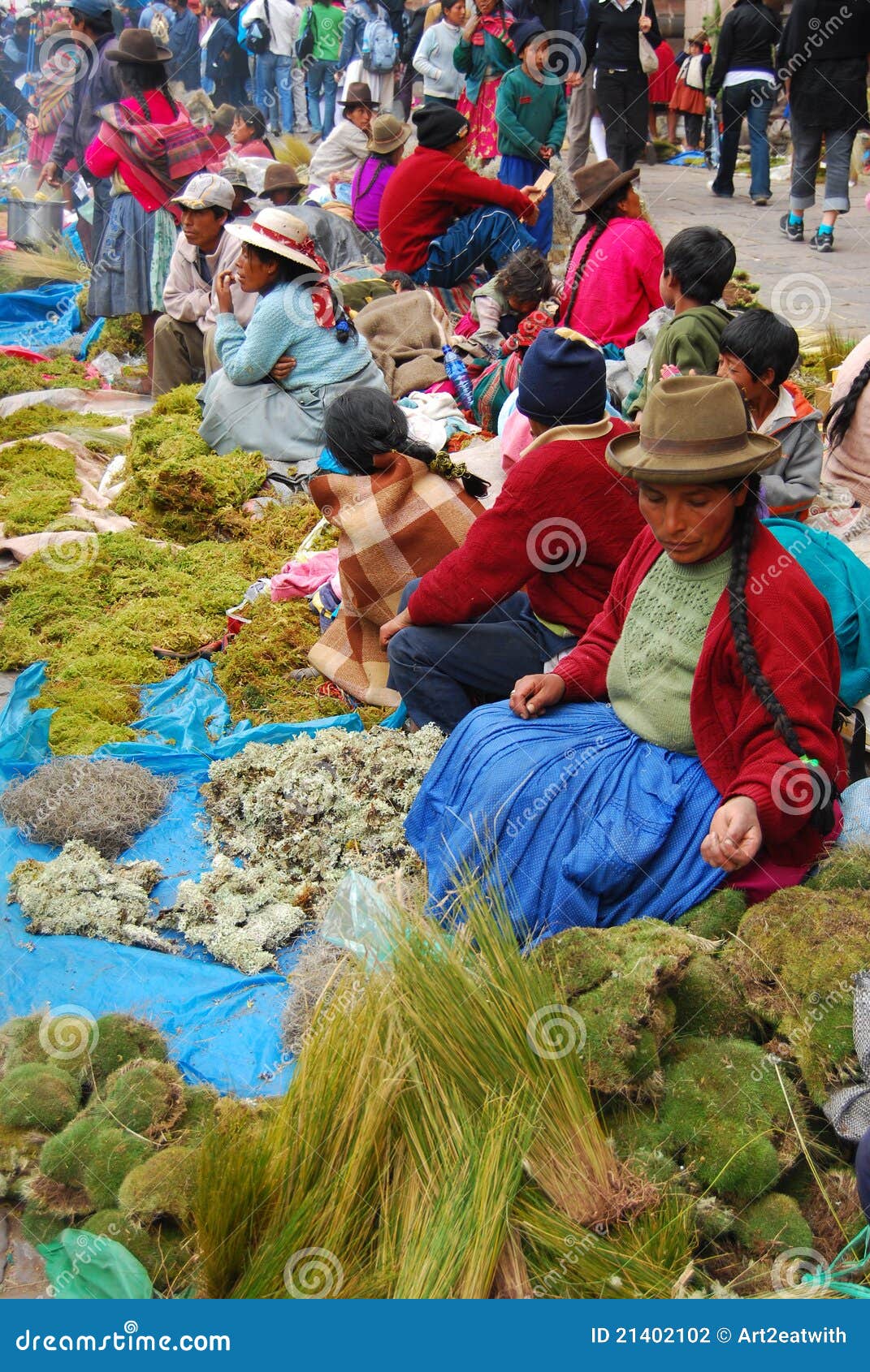 Peruvian Christmas Market editorial photography. Image of america ...