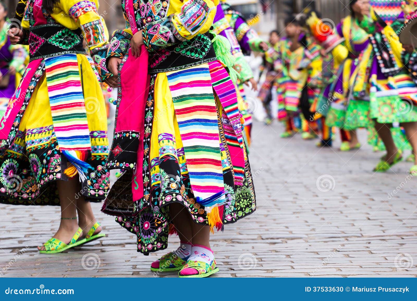 Peruvian dancers stock photo. Image of carnaval, parade - 37533630