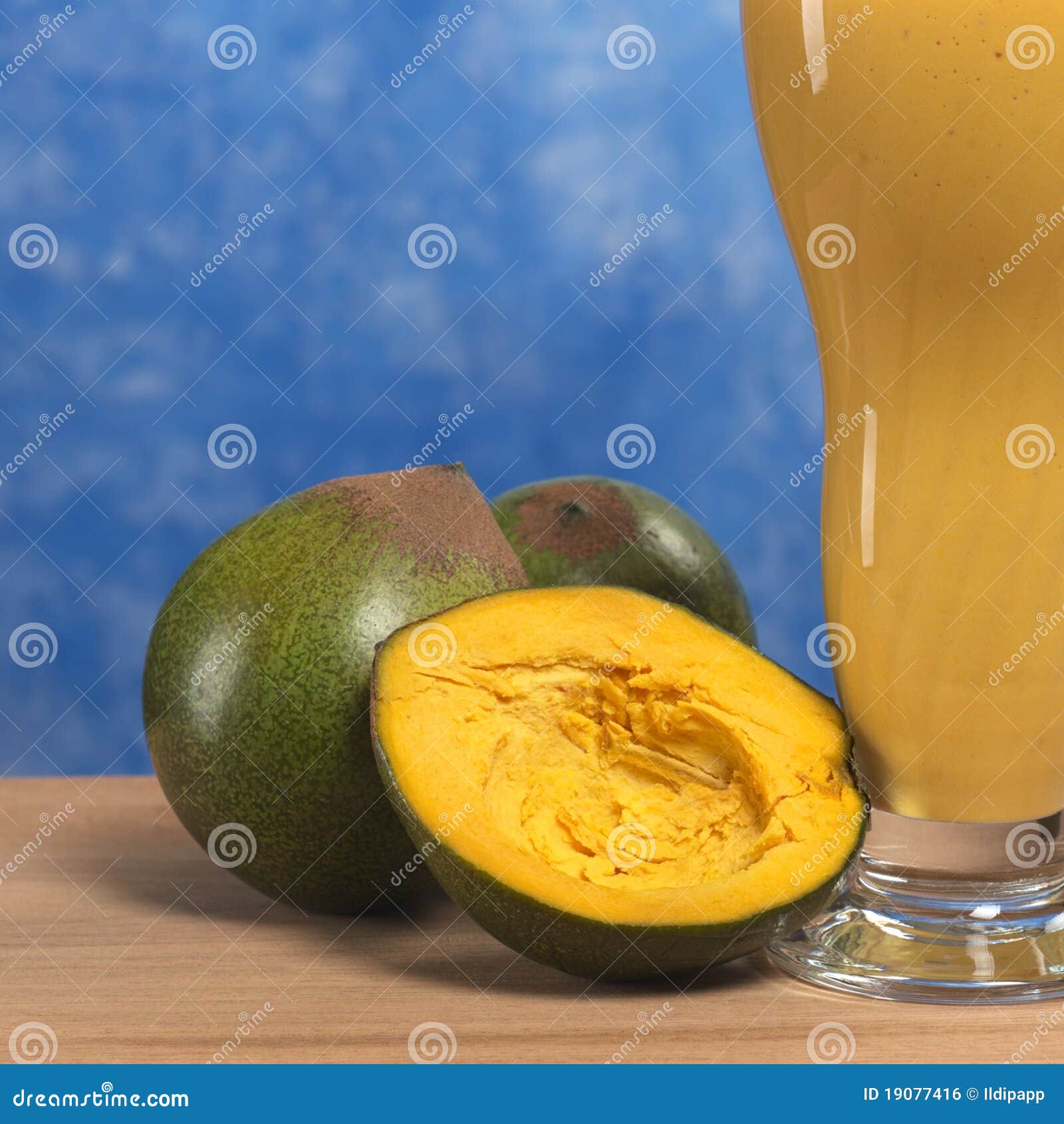 Peruvian Fruit Called Lucuma Stock Photo - Image of healthy, green ...