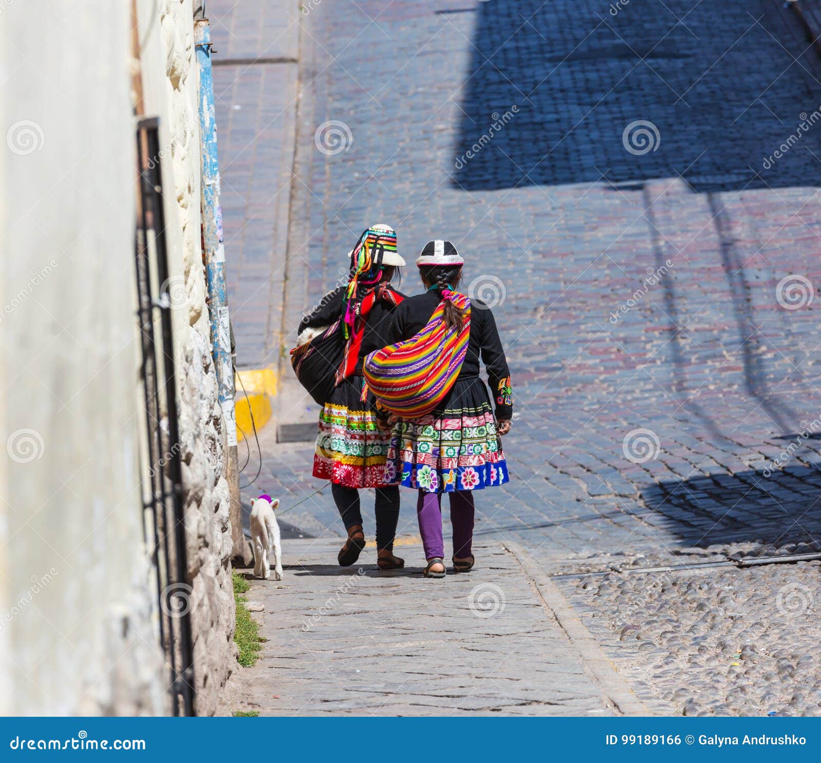 Peruvian people editorial photo. Image of female, travel - 99189166