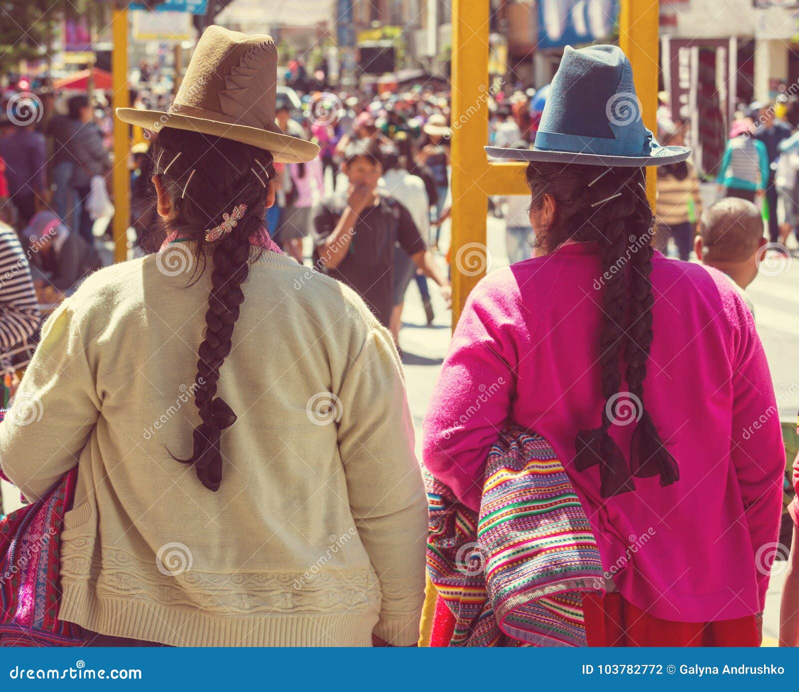 Peruvian people editorial photography. Image of tradition - 103782772