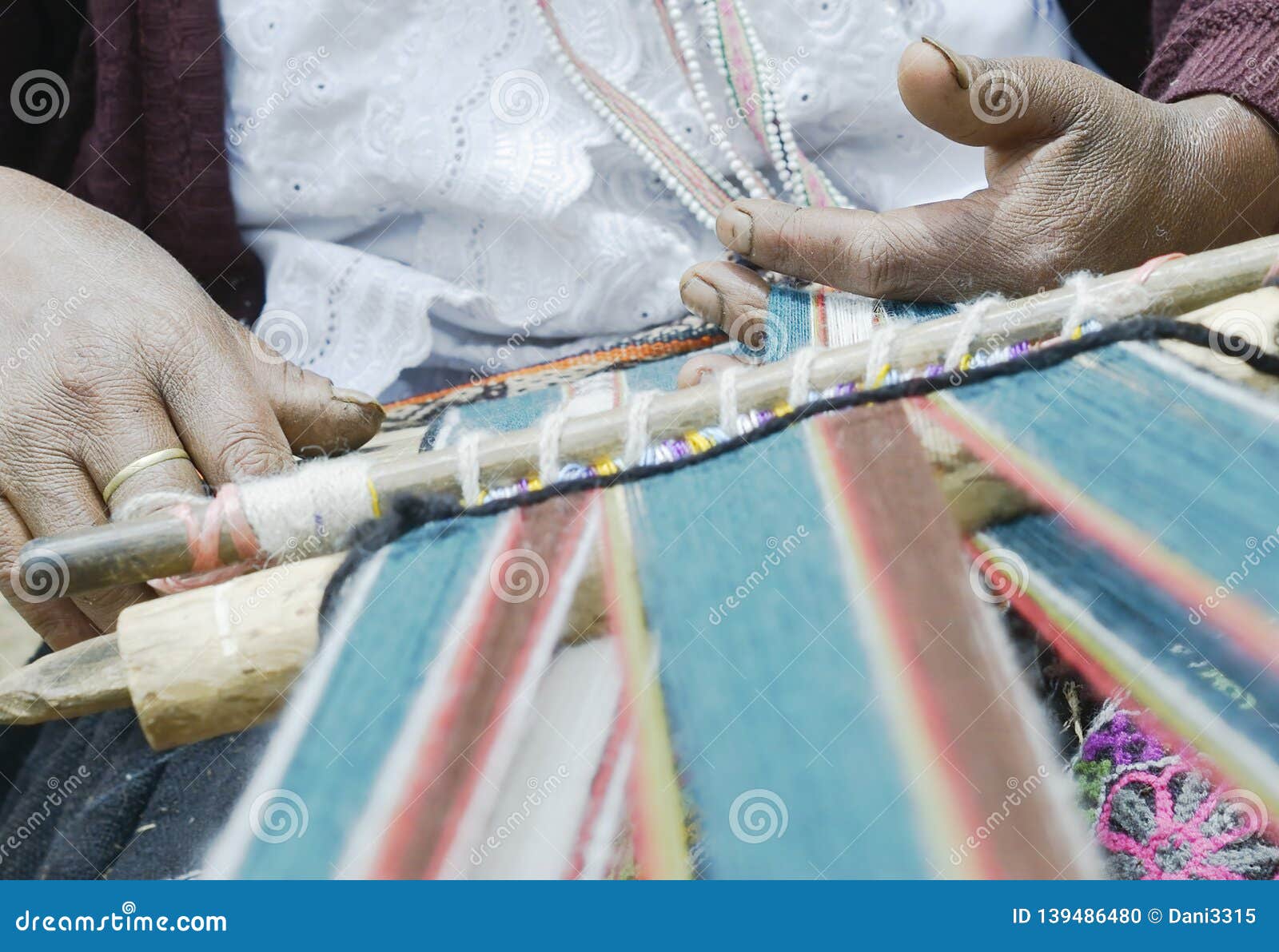 Peruvian Woman Weaving Cloth on a Hand Loom Stock Photo - Image of ...