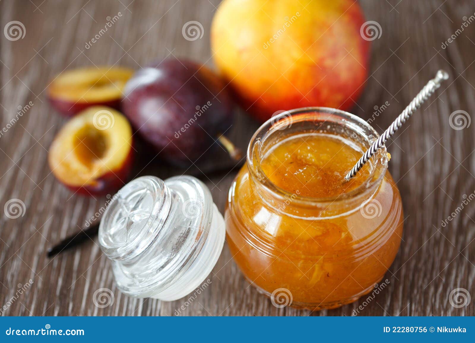 Perzik-pruim Jam Met Vanille Stock Foto - Image of verspreiding ...