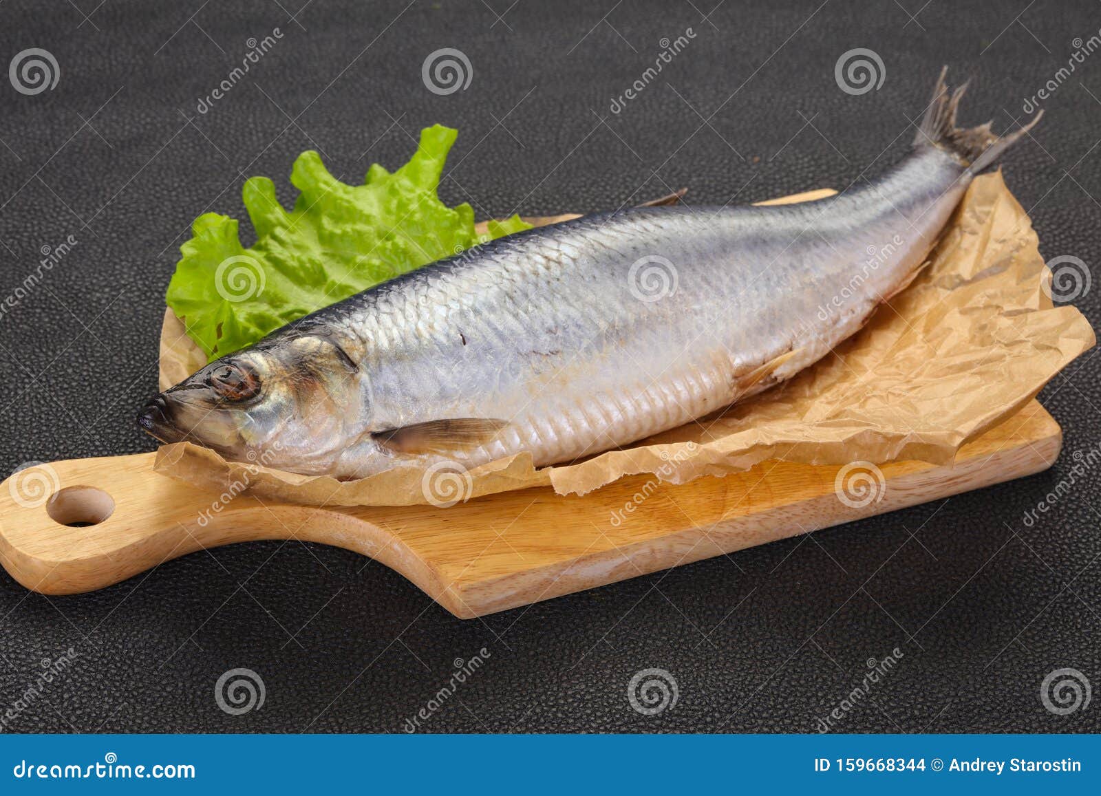 Pescado de arenque salado foto de archivo. Imagen de arenques - 159668344