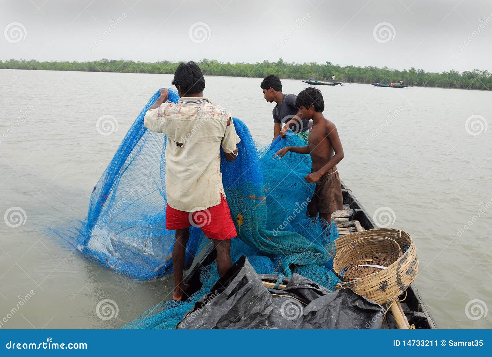 Pescador indio foto editorial. Imagen de mundo, bengala - 14733211