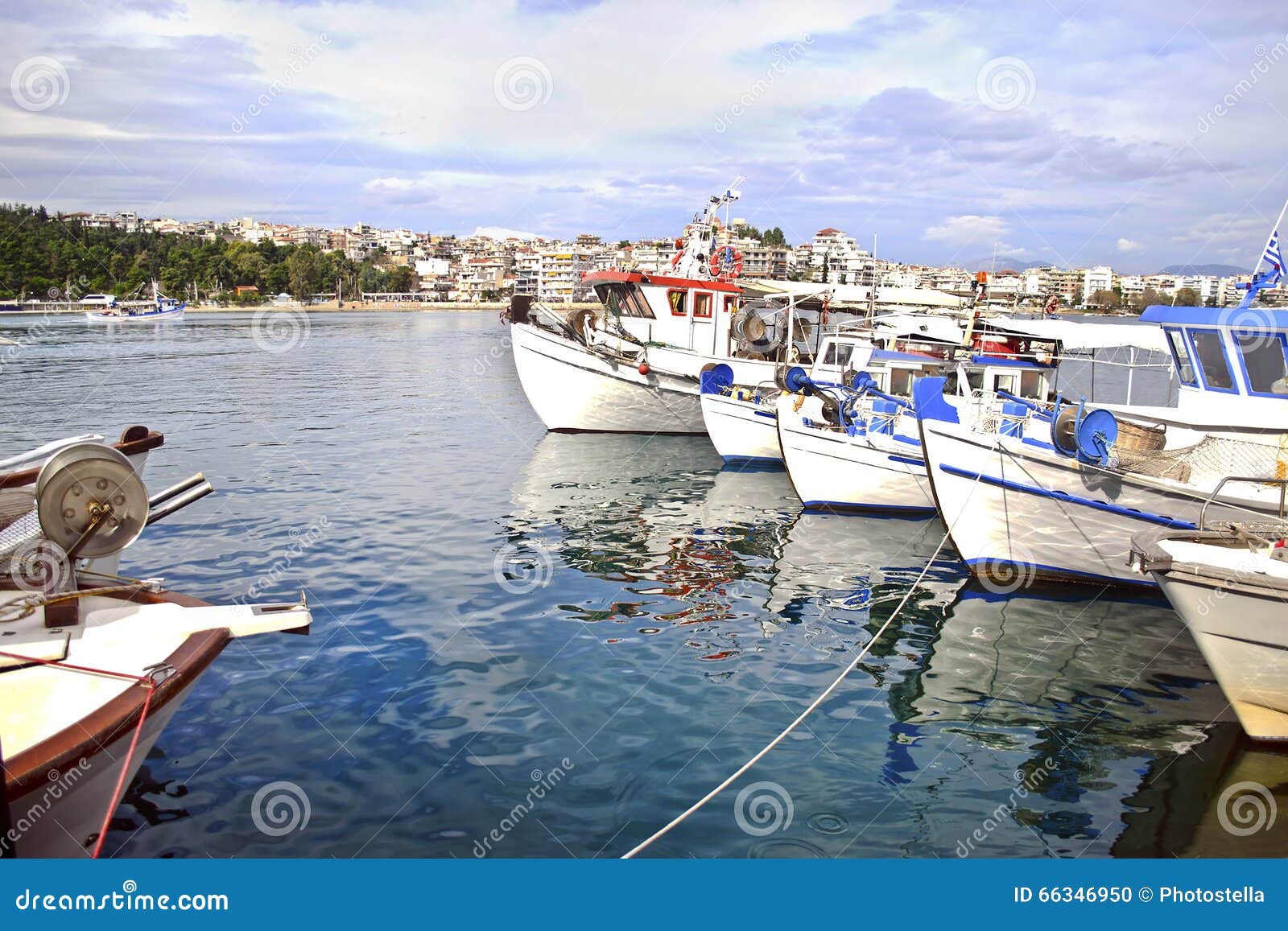 Pescherecci a Calcide Euboea Grecia Fotografia Stock - Immagine di ...