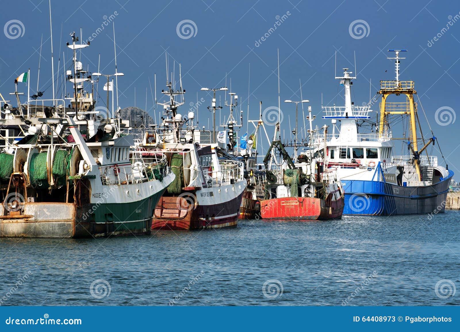 Pescherecci Nel Harborand a Settembre 201, Howth (Dublino) Di Howth ...