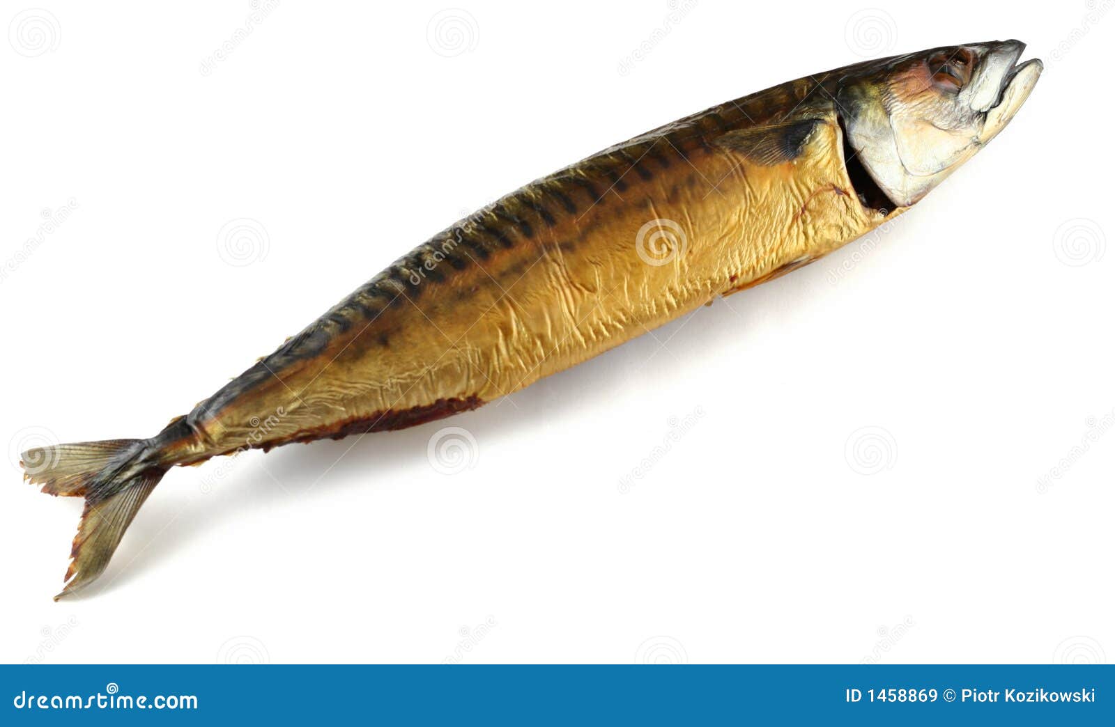 Pesci Affumicati Isolati Su Bianco Immagine Stock - Immagine di ...